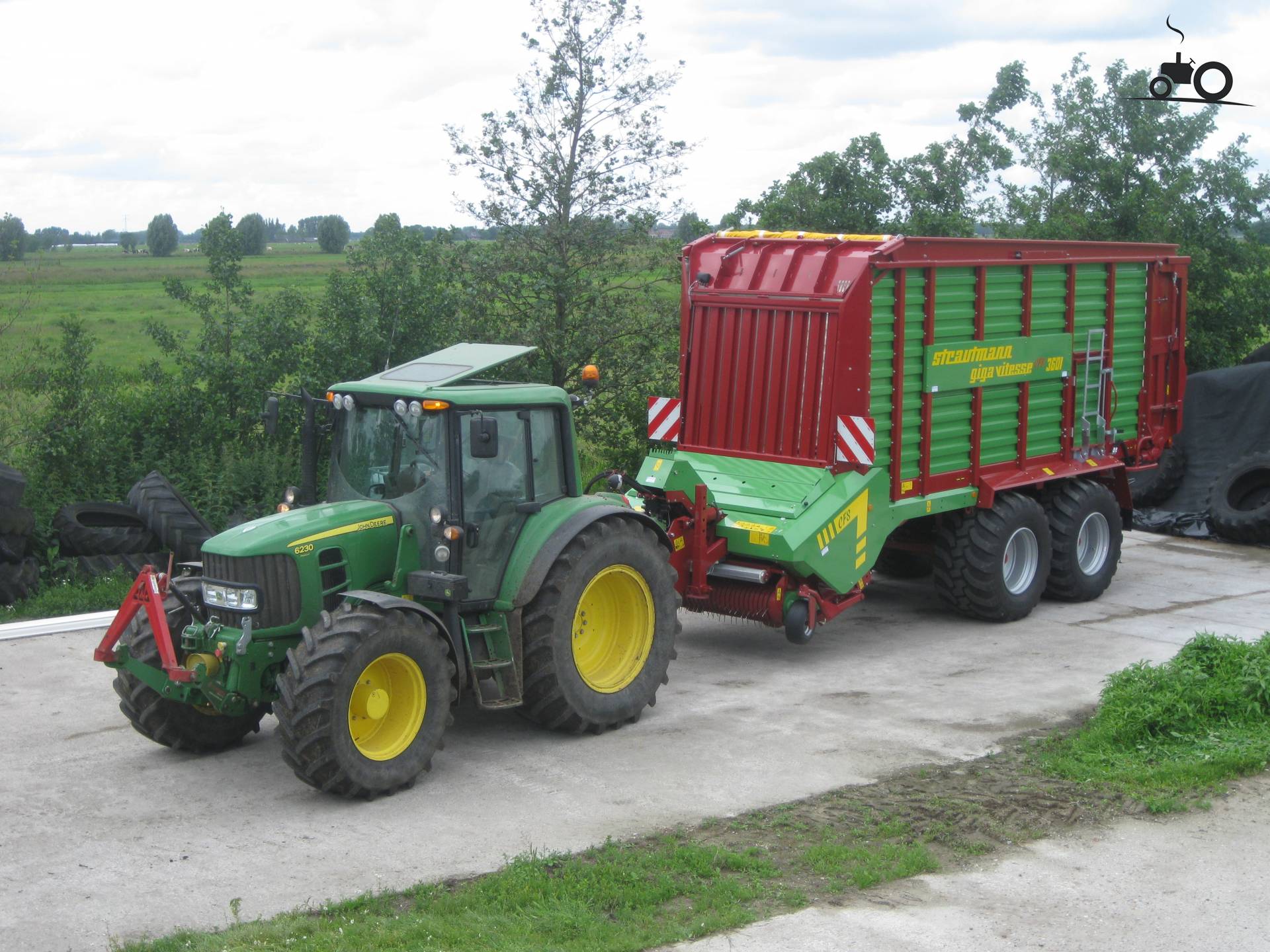 Foto John Deere 6230 Premium #649957