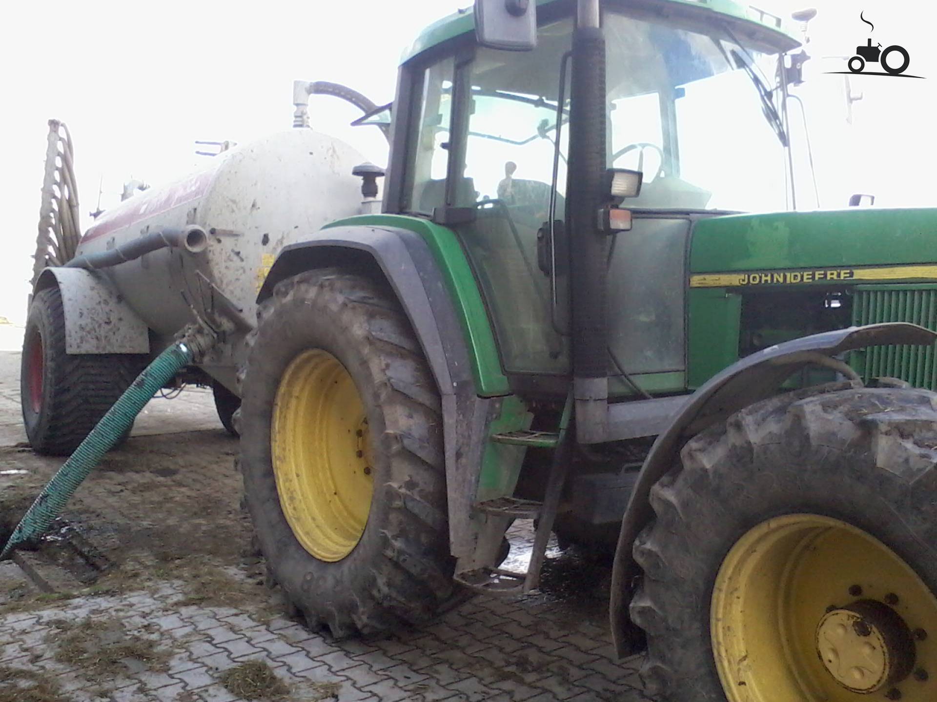 Foto John Deere 6810 #651952