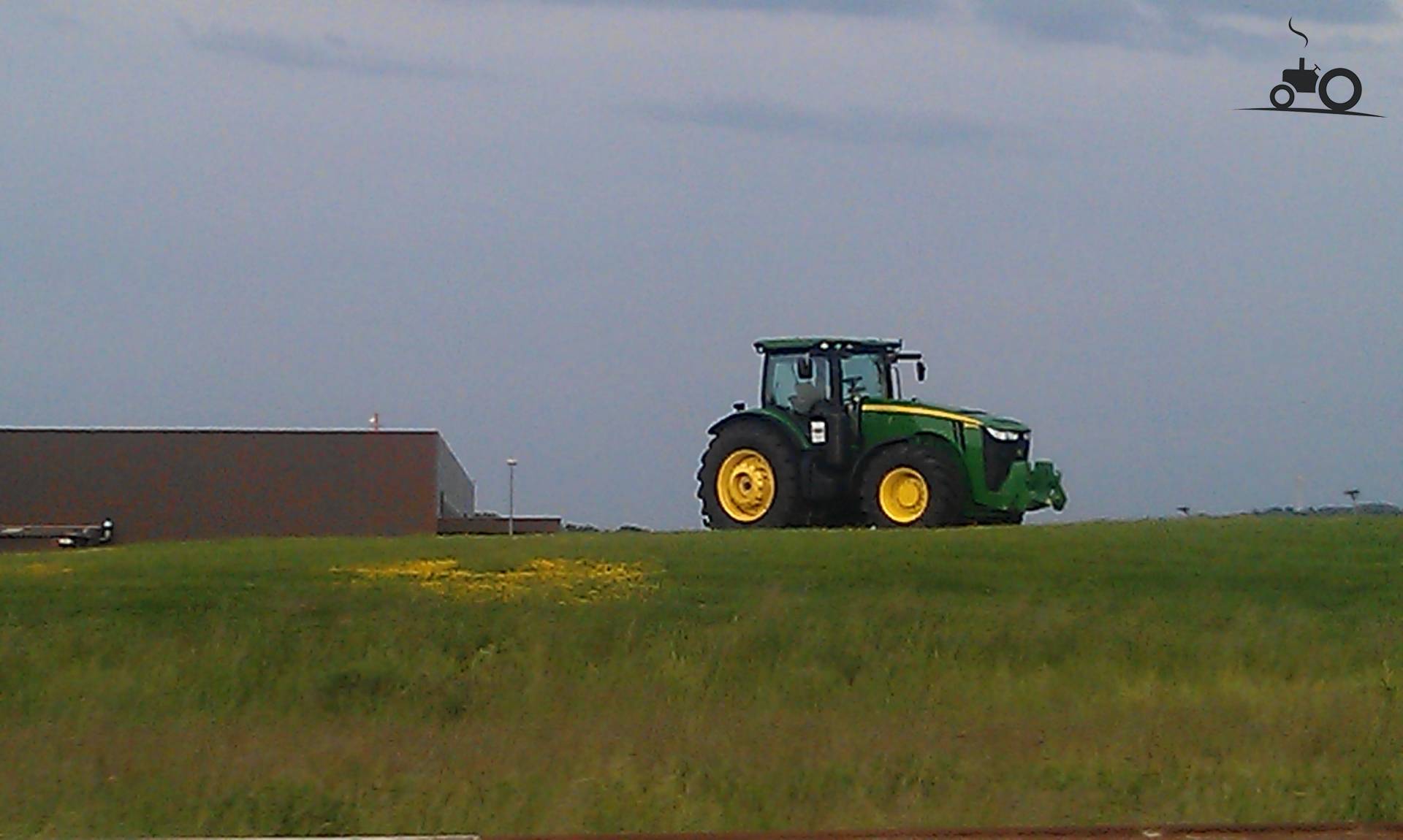 Foto John Deere 8R #652636