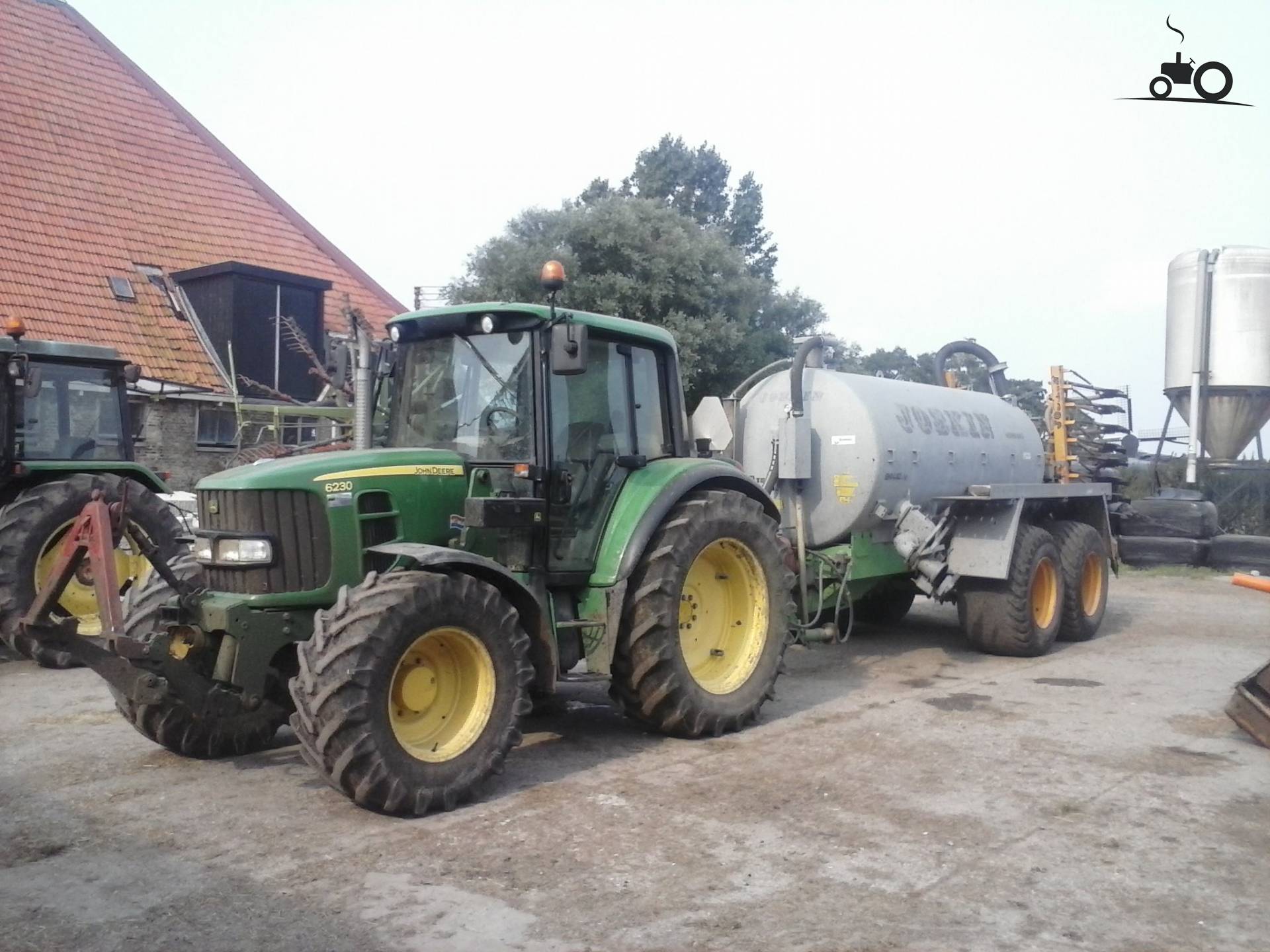 Foto John Deere 6230 Premium #666458