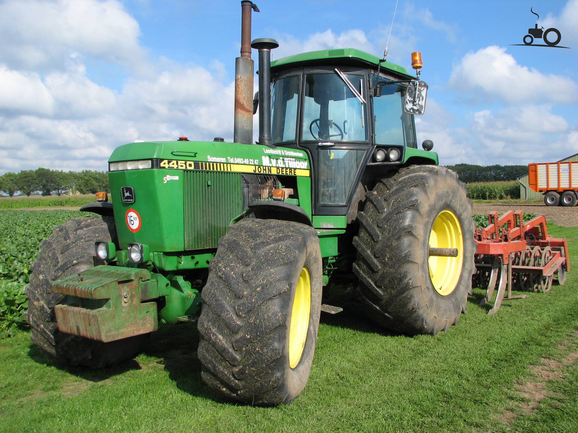 John Deere 4450