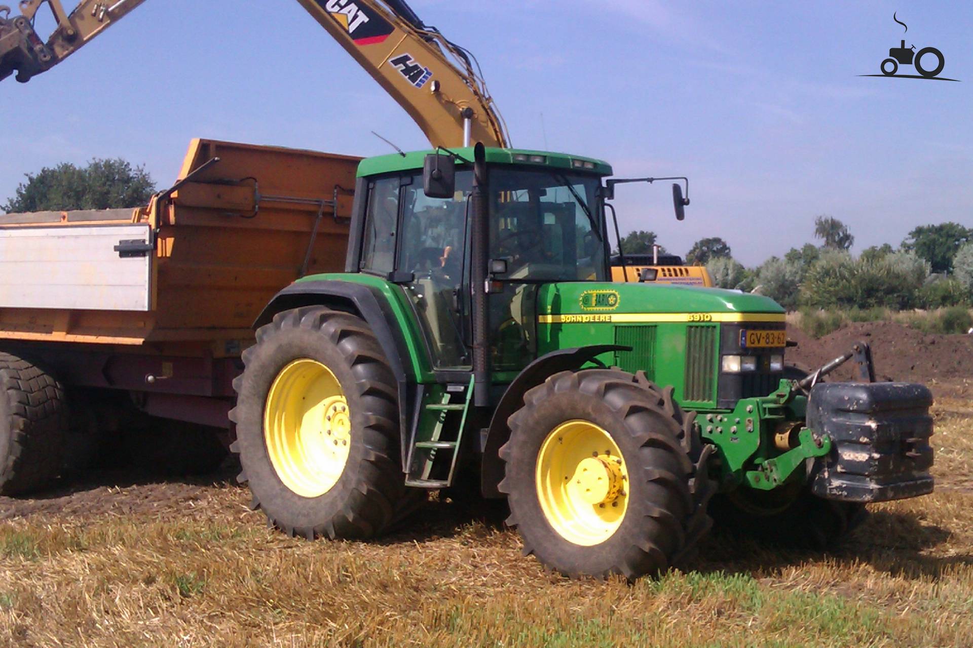 Foto John Deere 6910 van C.w.v Barlo
