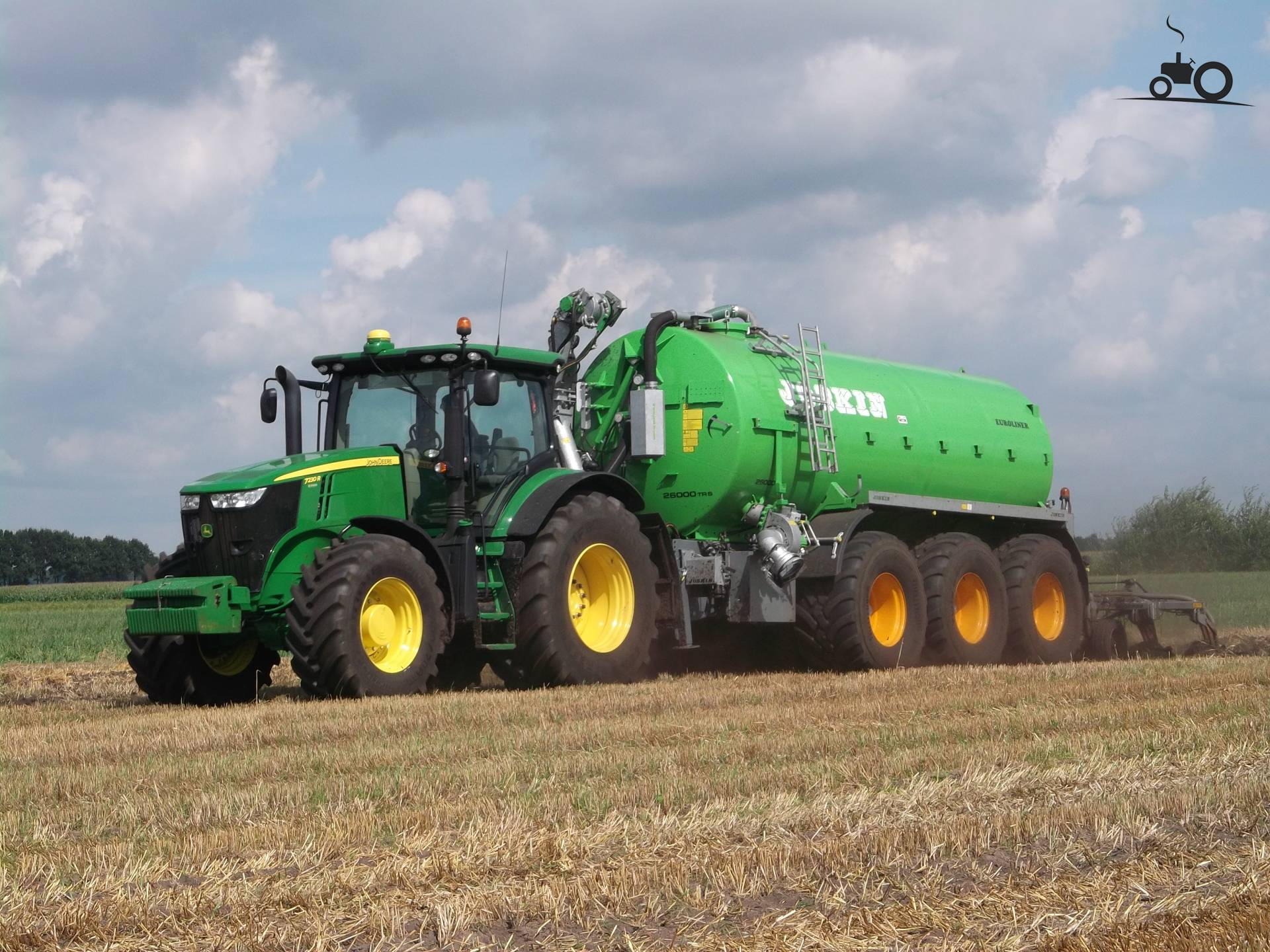 Foto John Deere 7230R #677461