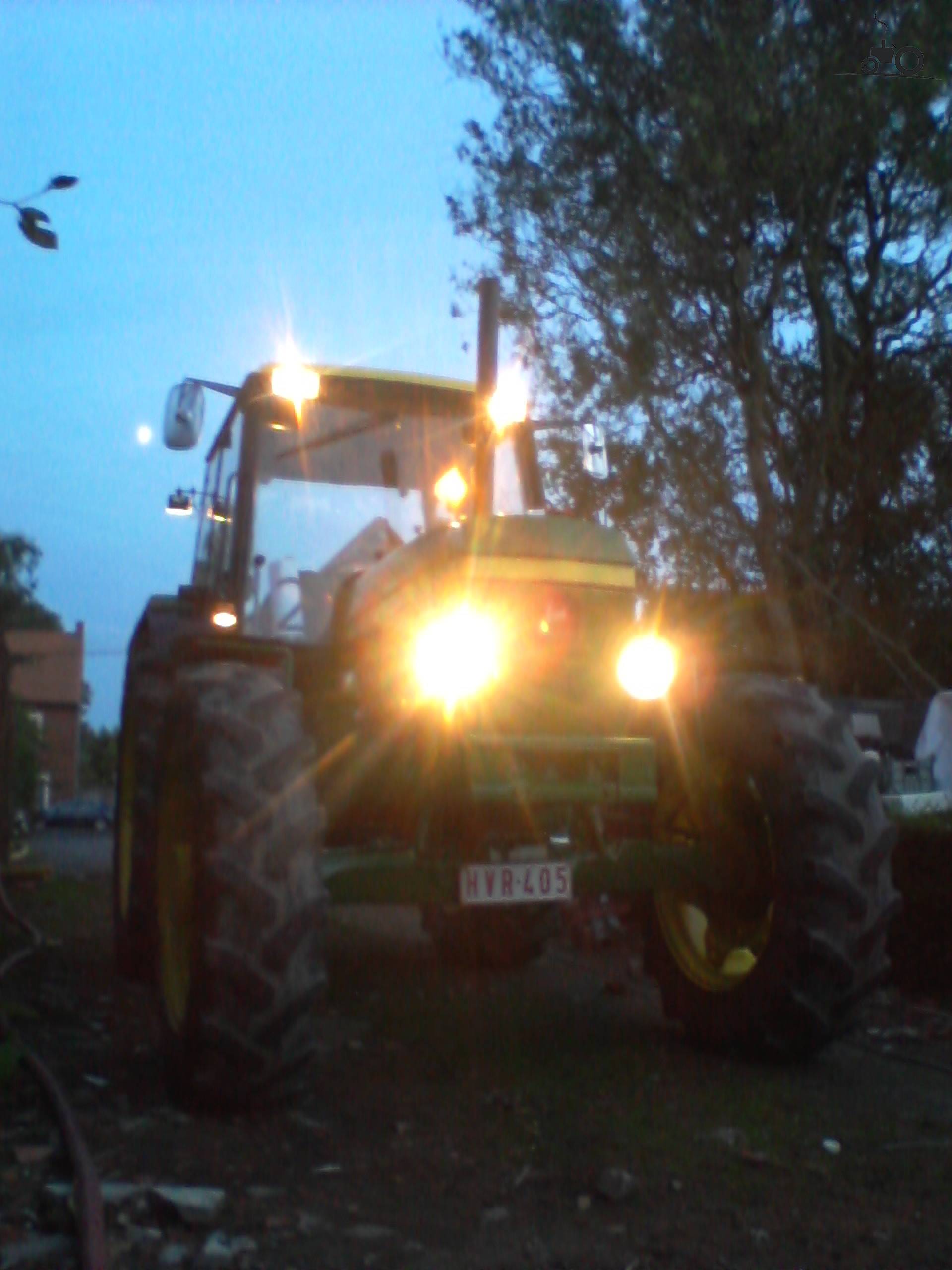 Foto John Deere 2850 #681860