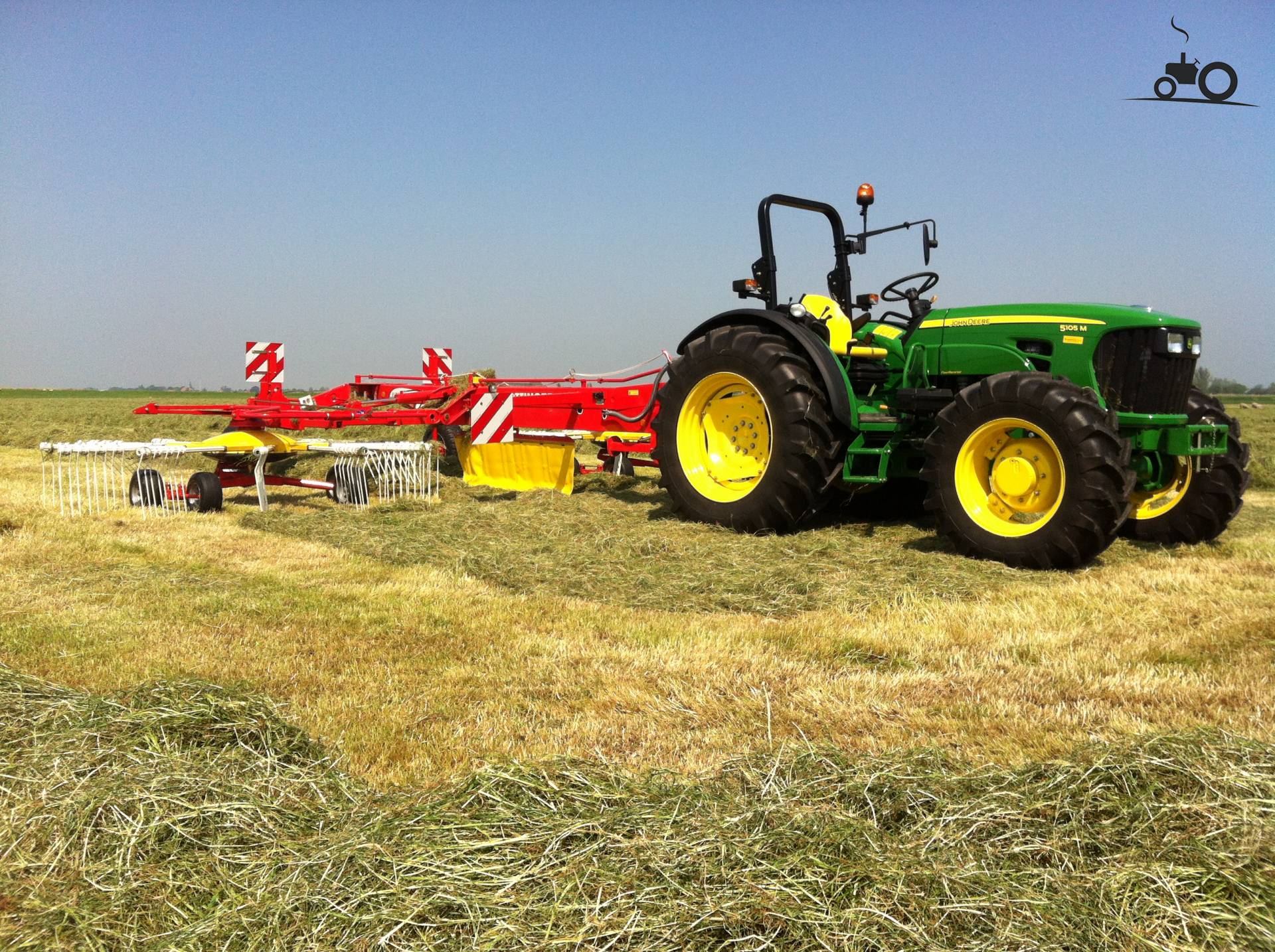 Foto John Deere 5105M van Kraakman Perfors BV