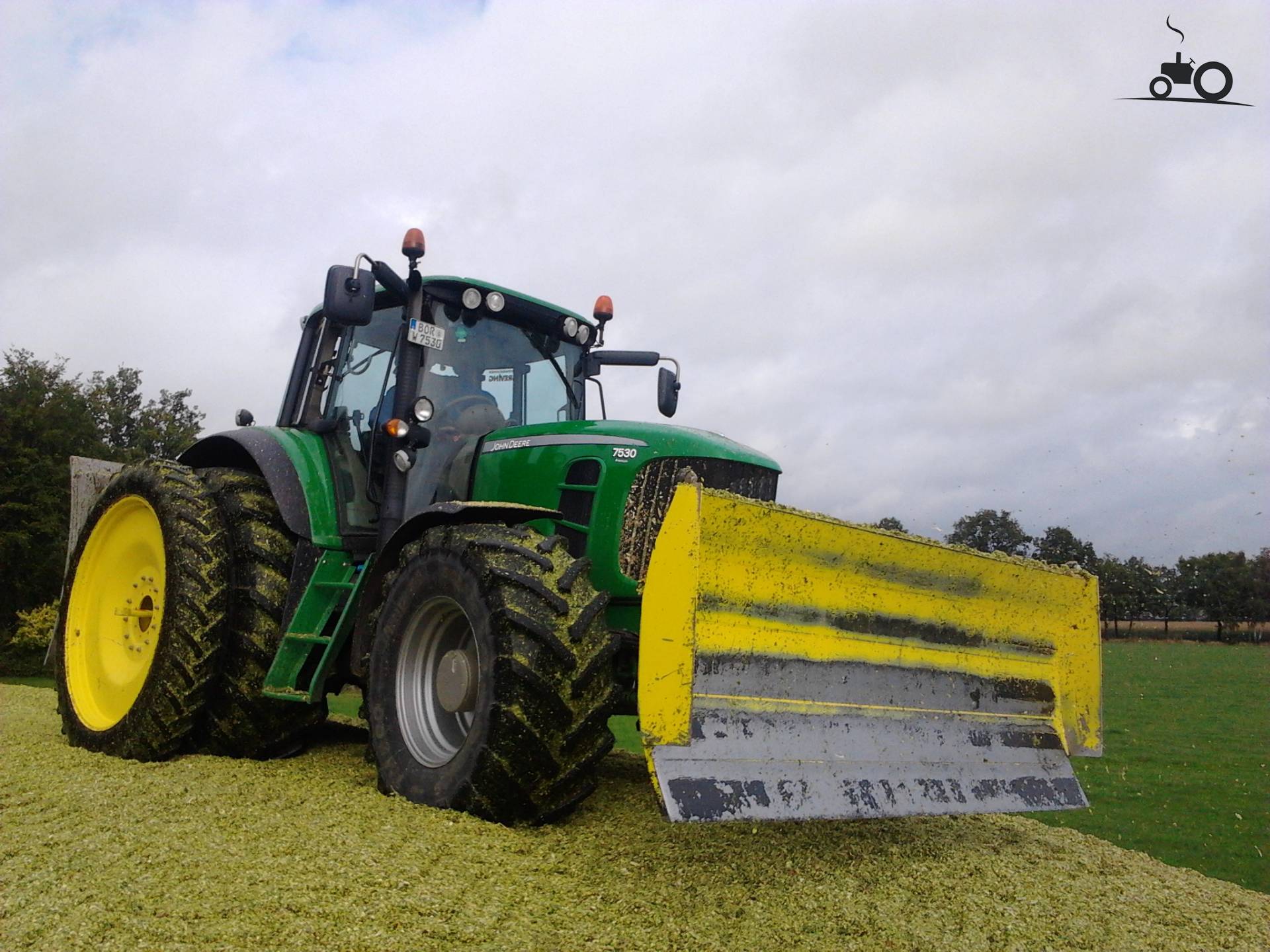 Foto John Deere 7530 Premium #689300