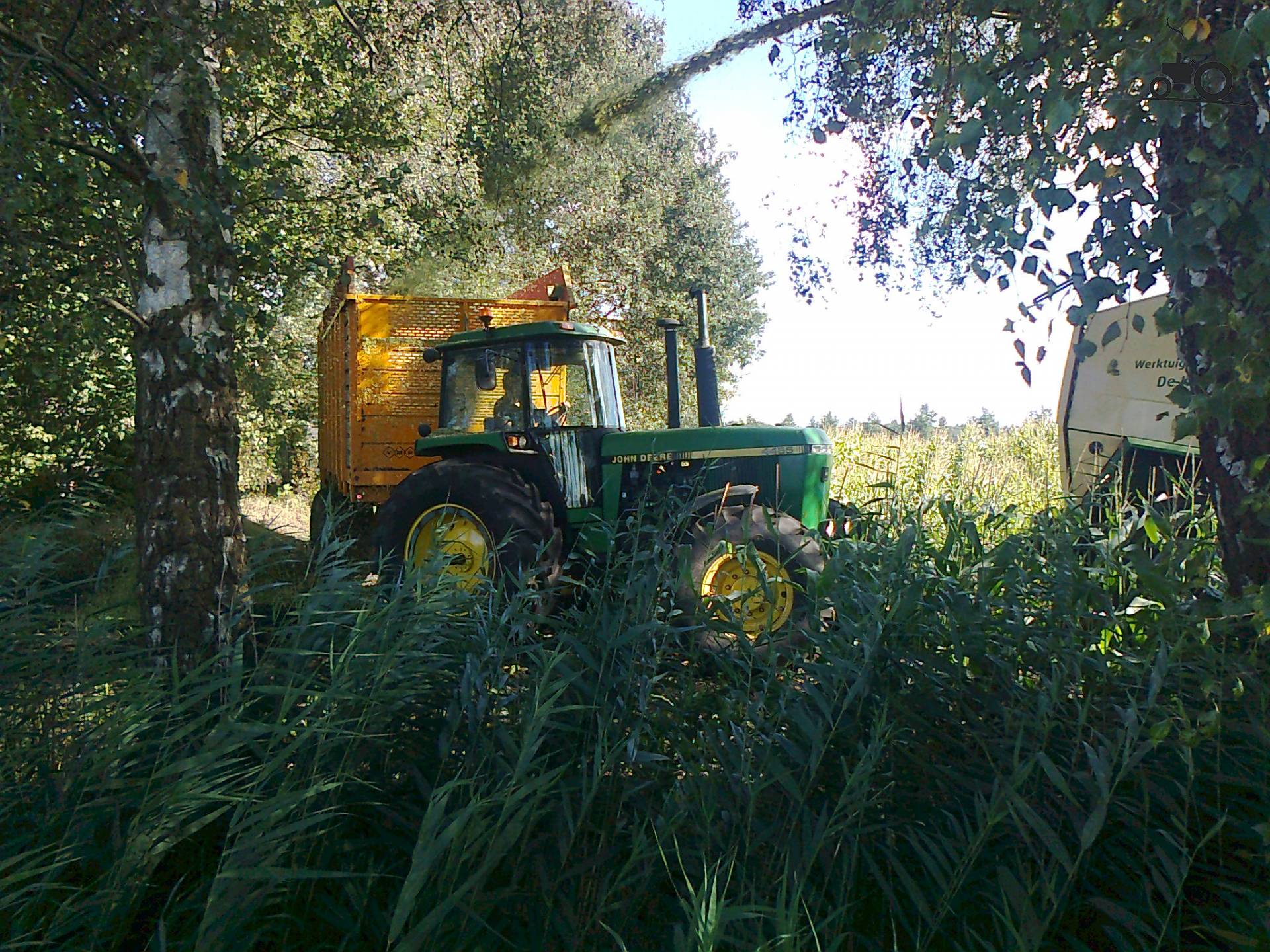 John Deere 4455