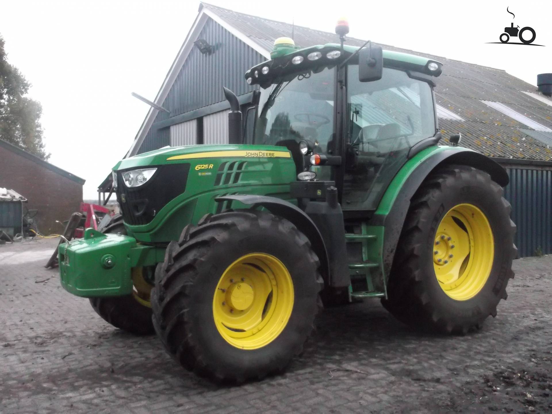 Foto John Deere 6125R #703791