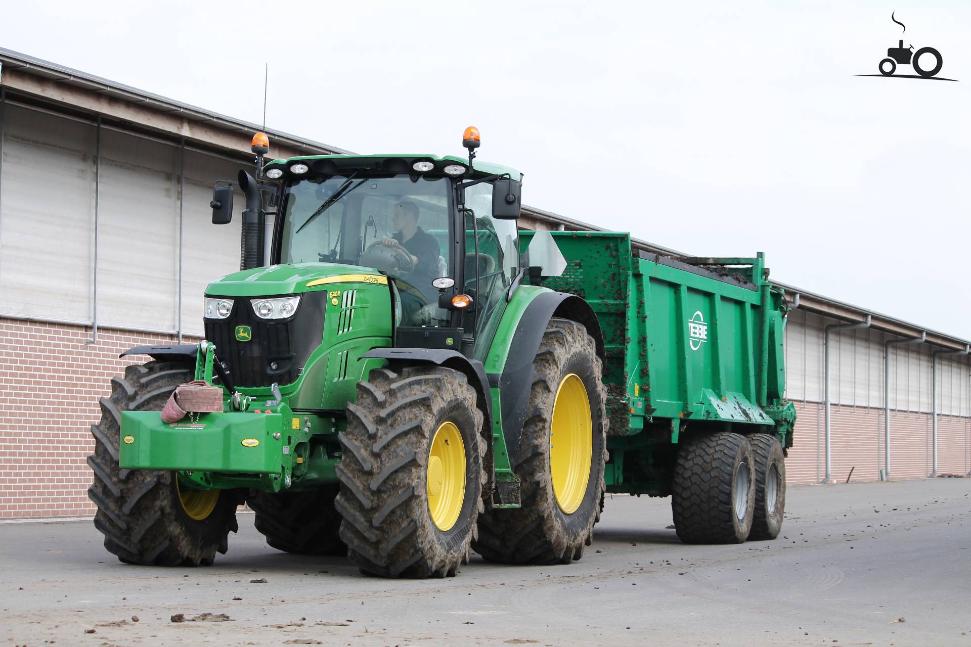 Foto John Deere 6210R #731757