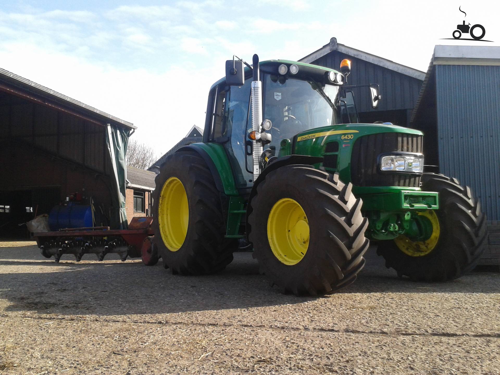 Foto John Deere 6430 van Maatschap Pander-postma