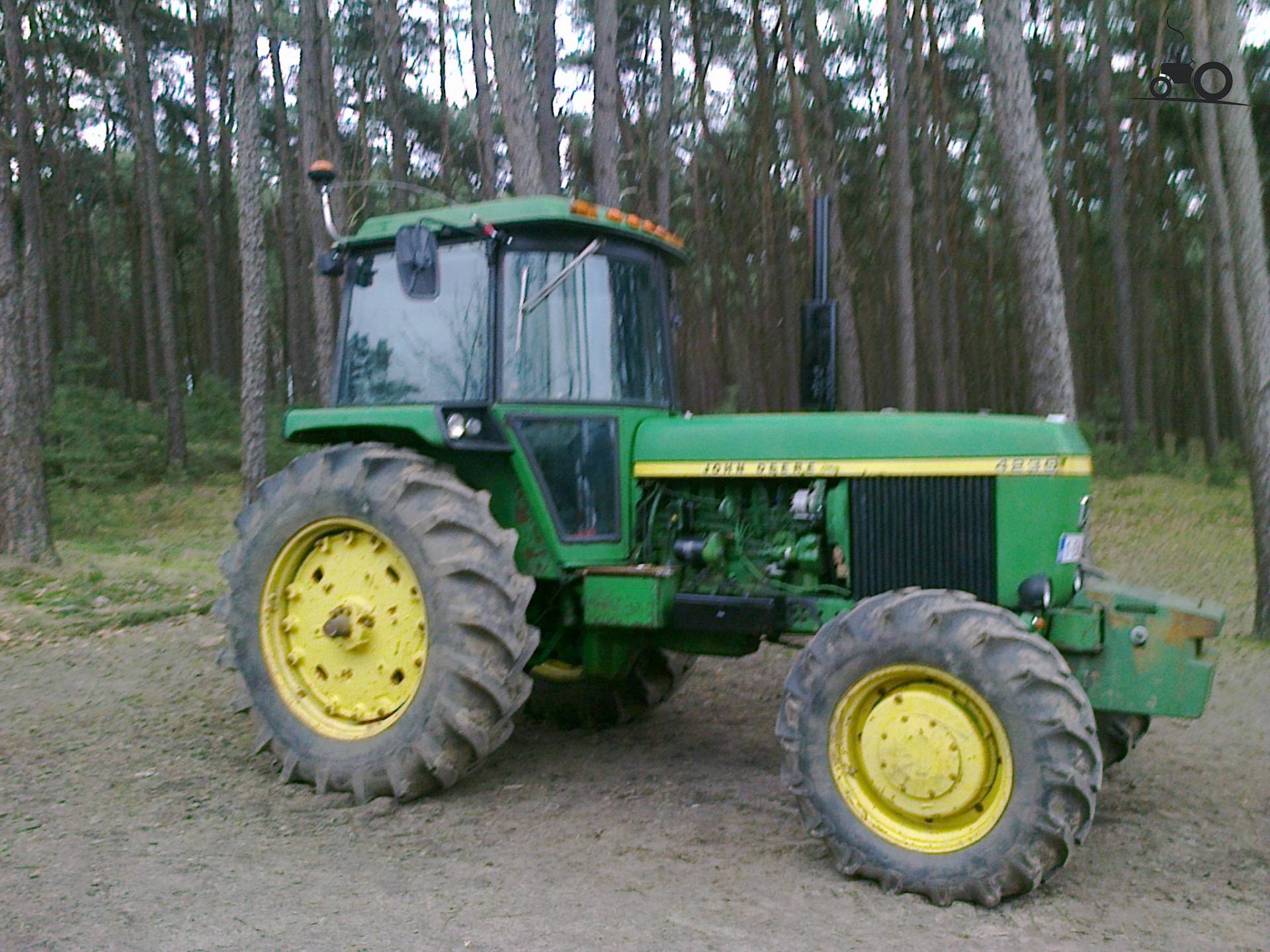 Foto John Deere 4230 #736926