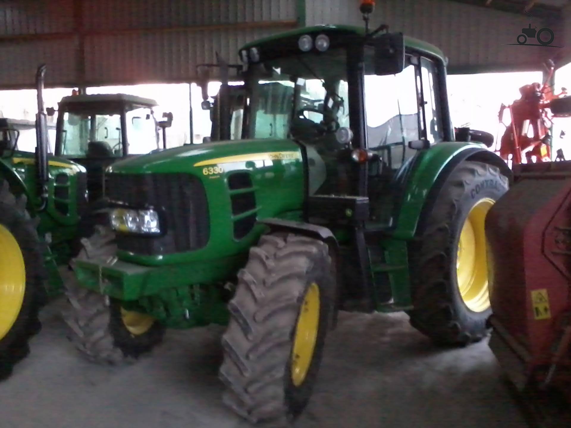 Foto John Deere 6330 Premium #743126