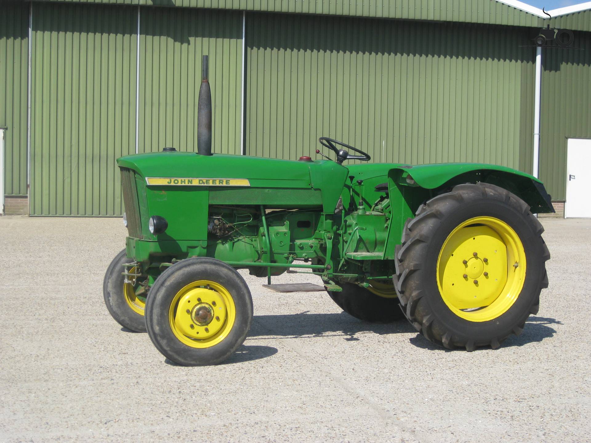 John Deere 310 - France - Tracteur image #745791