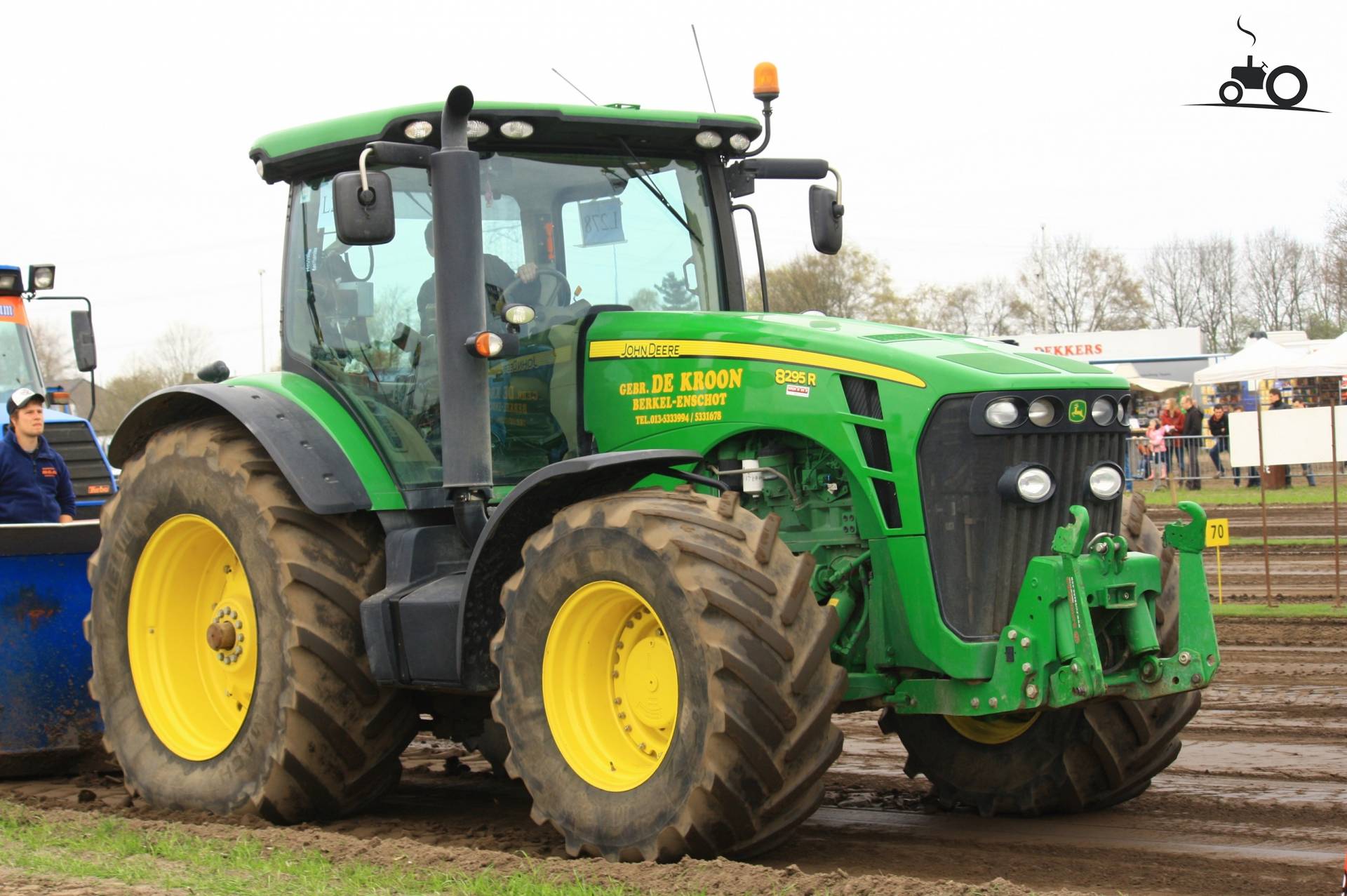 Foto John Deere 8295R #750669