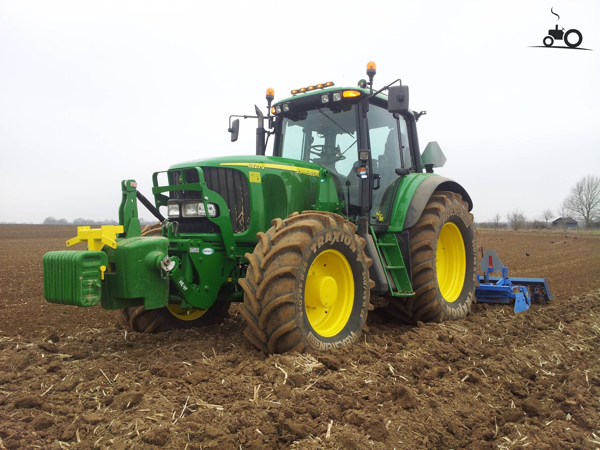John Deere 6920 S - United Kingdom - Tractor picture #751150