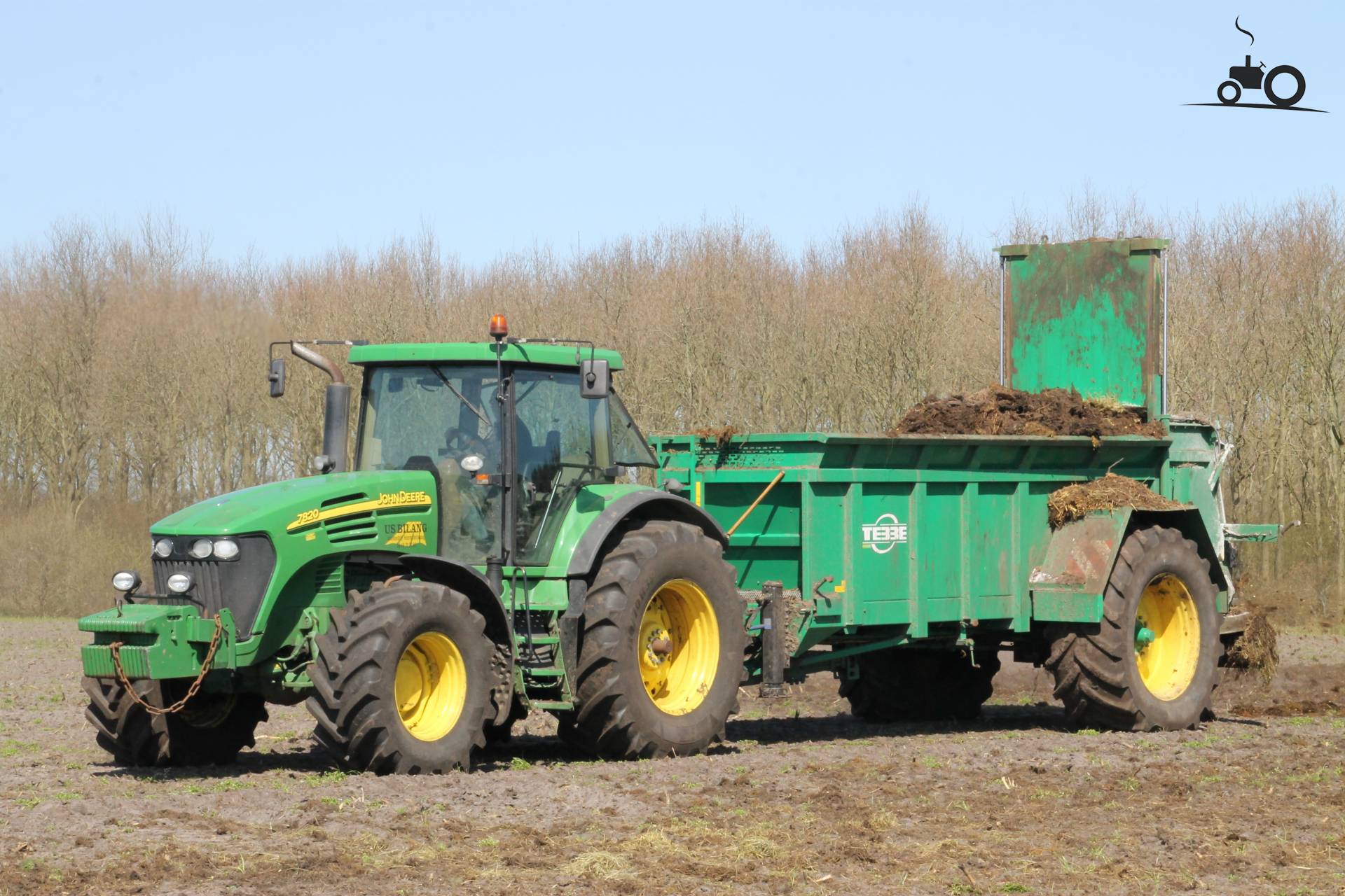 John Deere 7820