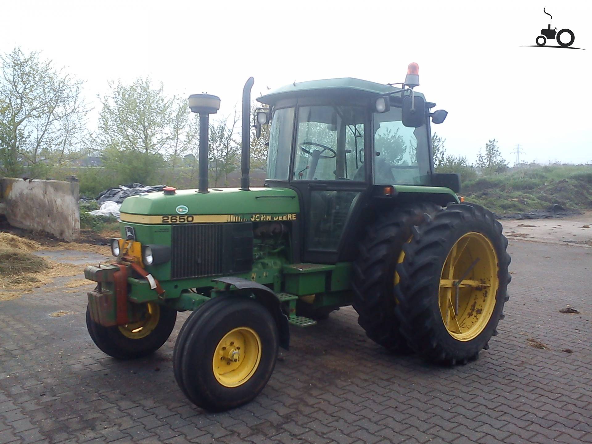Foto John Deere 2650 #756039