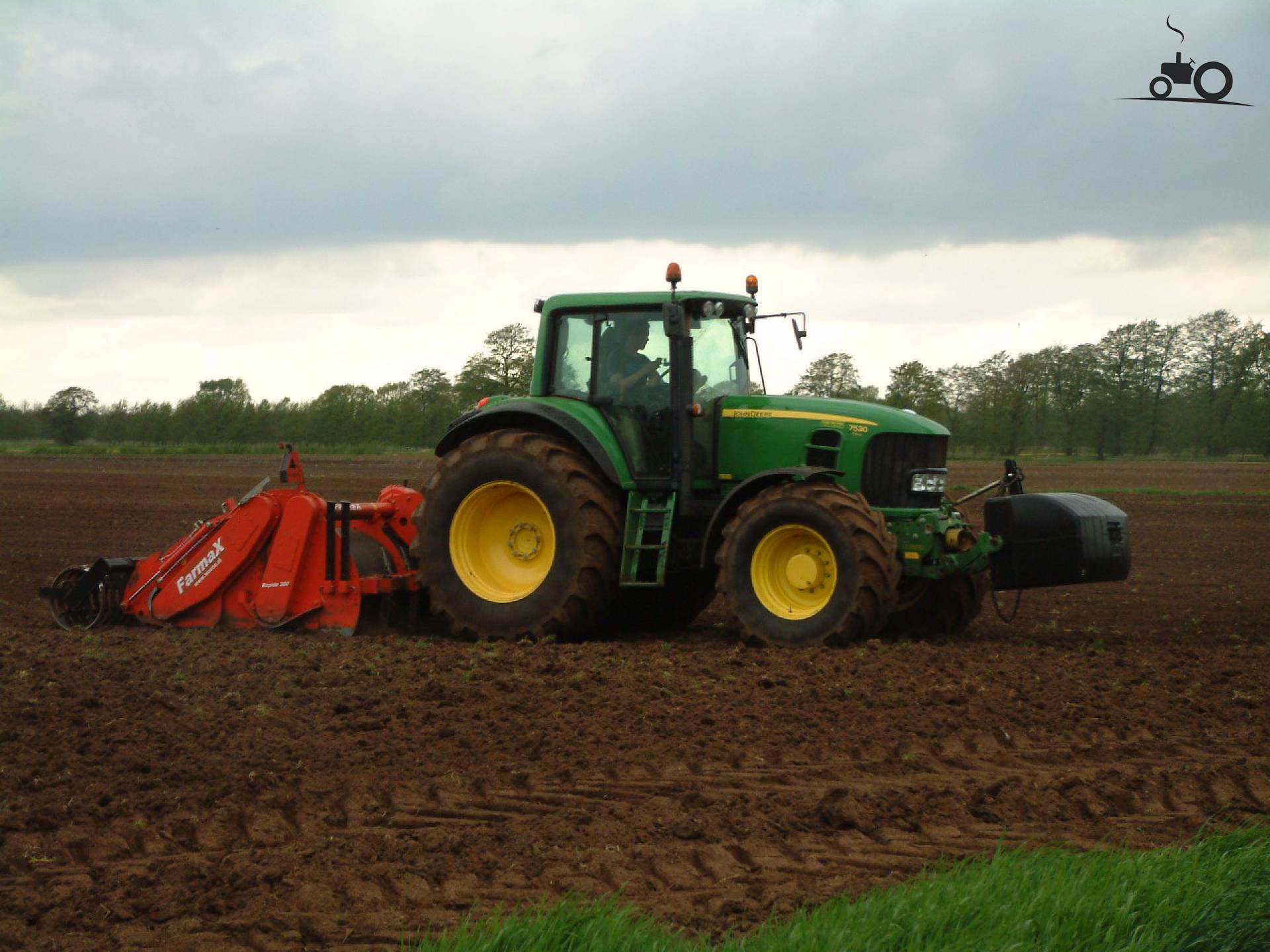 Foto John Deere 7530 Premium #757045