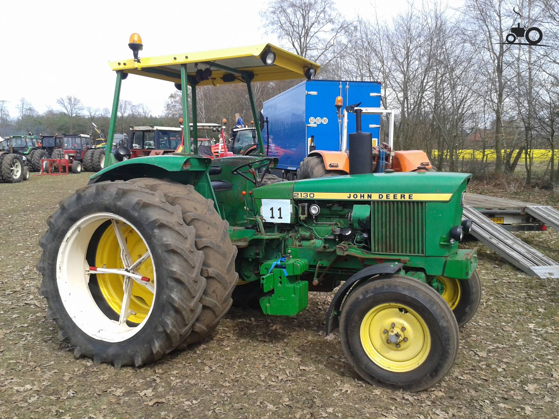 Foto John Deere 2130 #757125