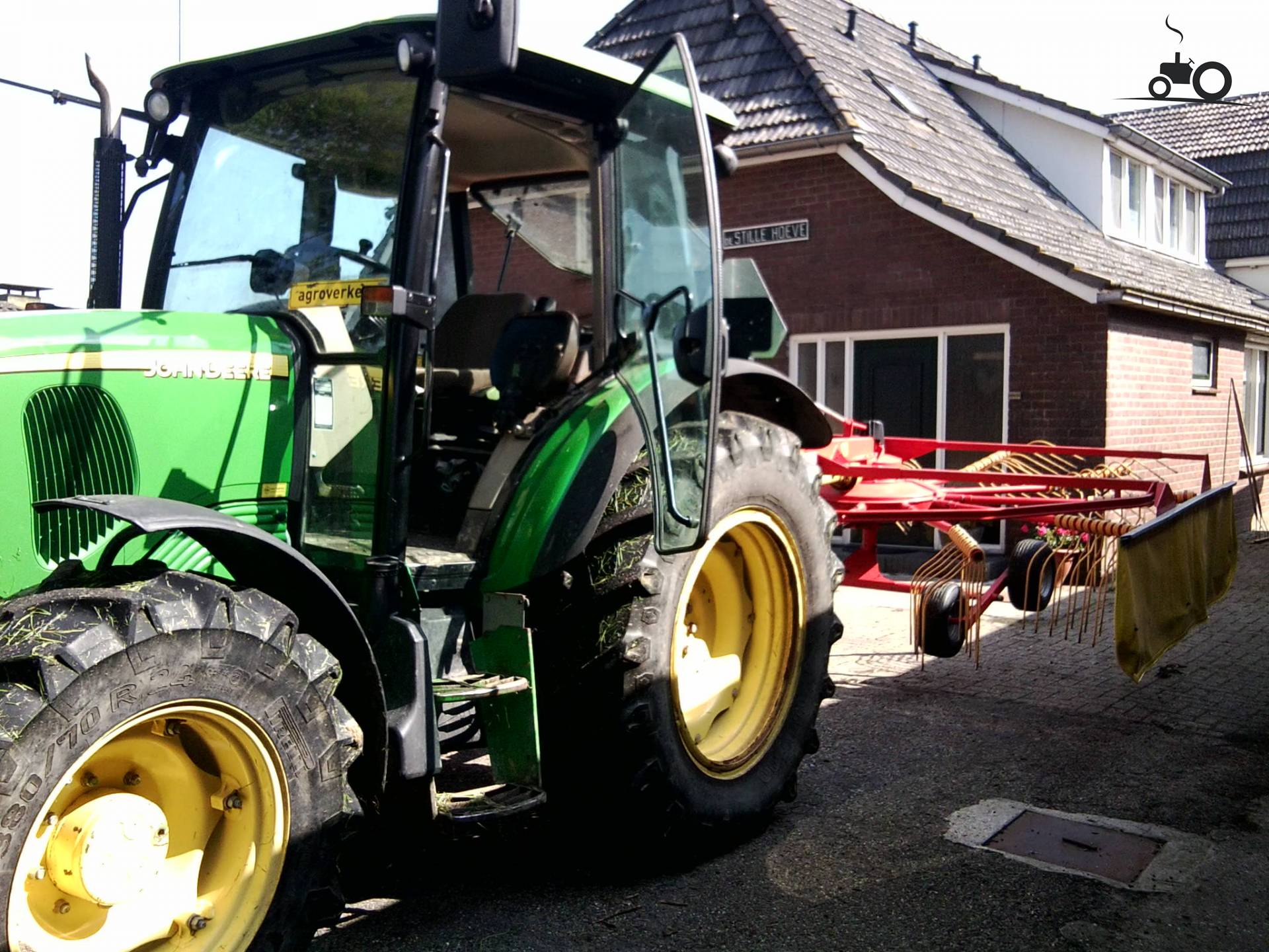 Foto John Deere 5620 #759640