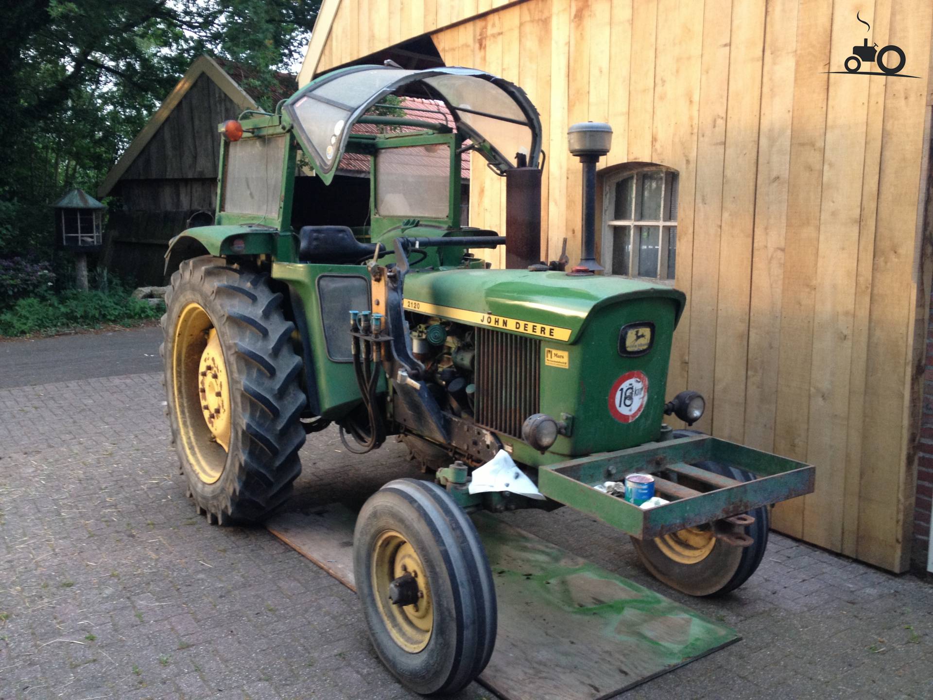 Foto John Deere 2120 #770351