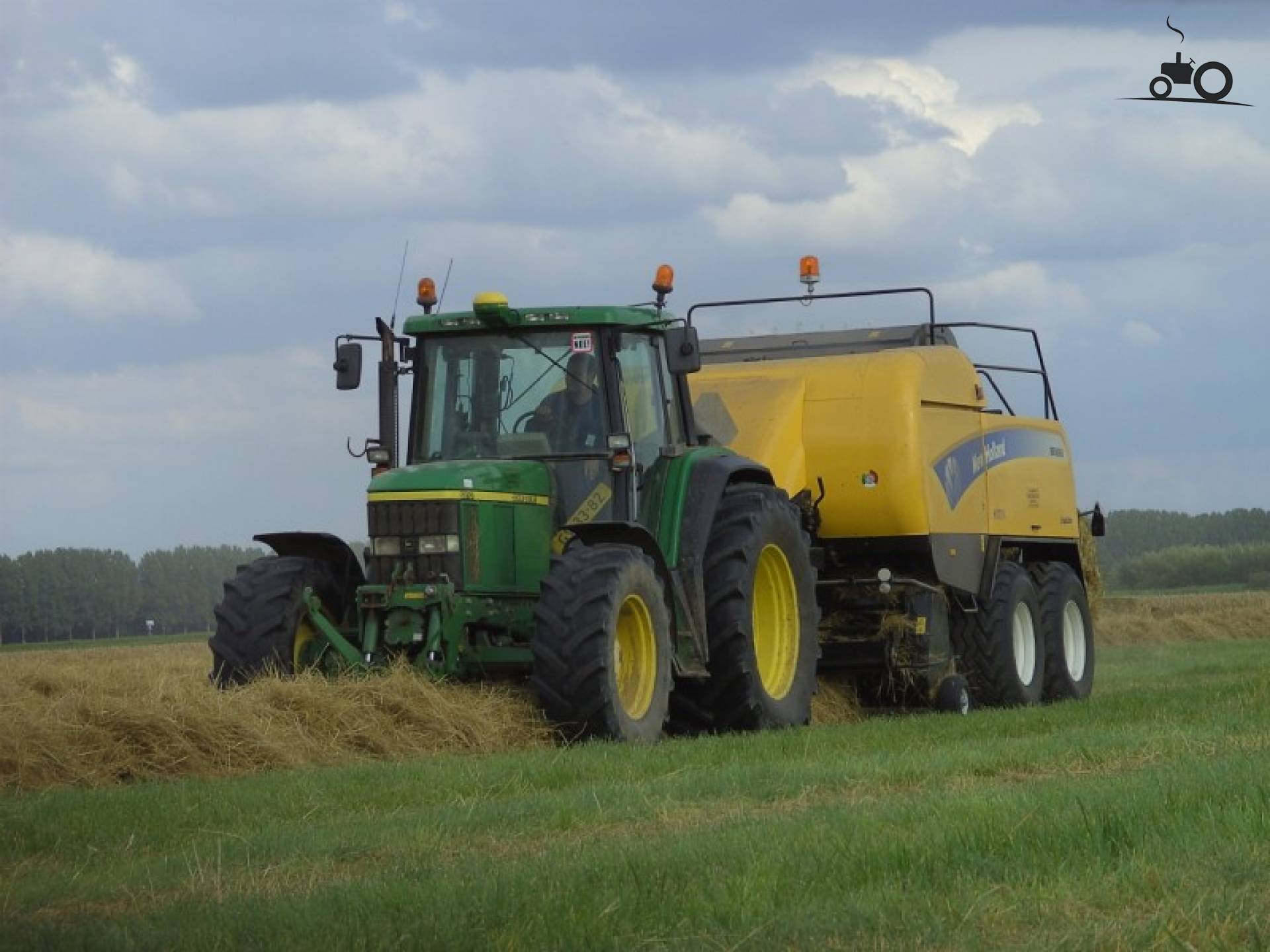 Foto John Deere 6810 #770953