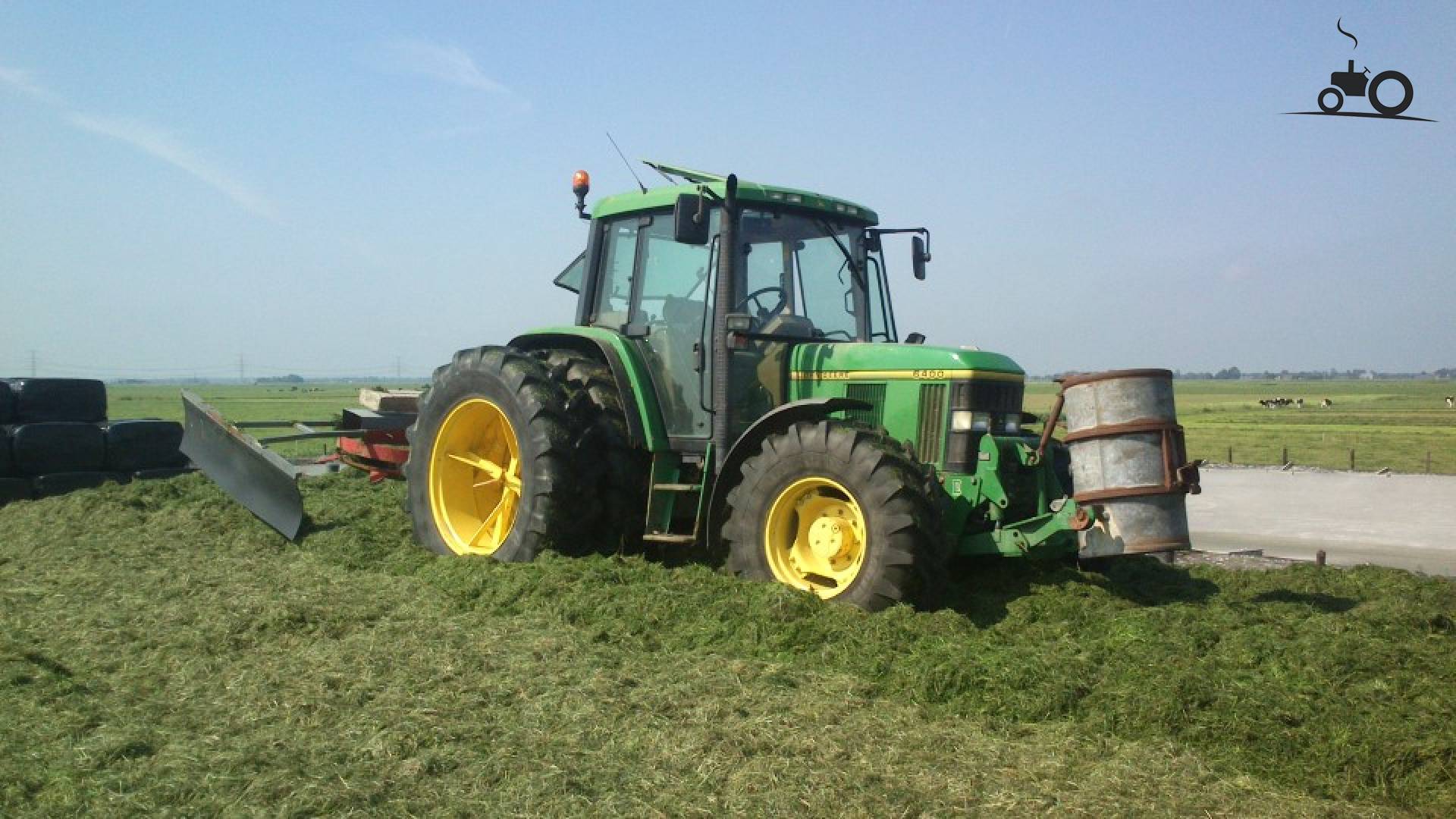 Foto John Deere 6400 #774984