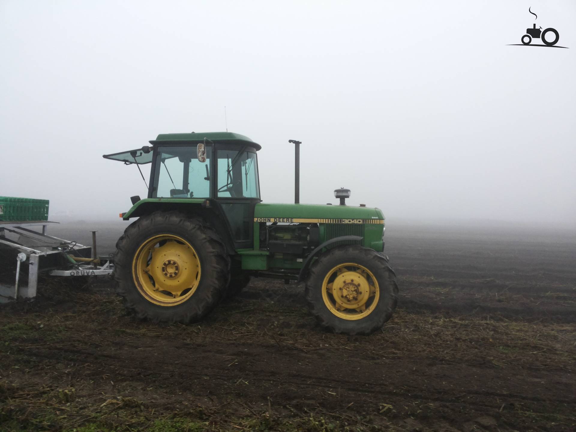 Foto John Deere 3040 #810766