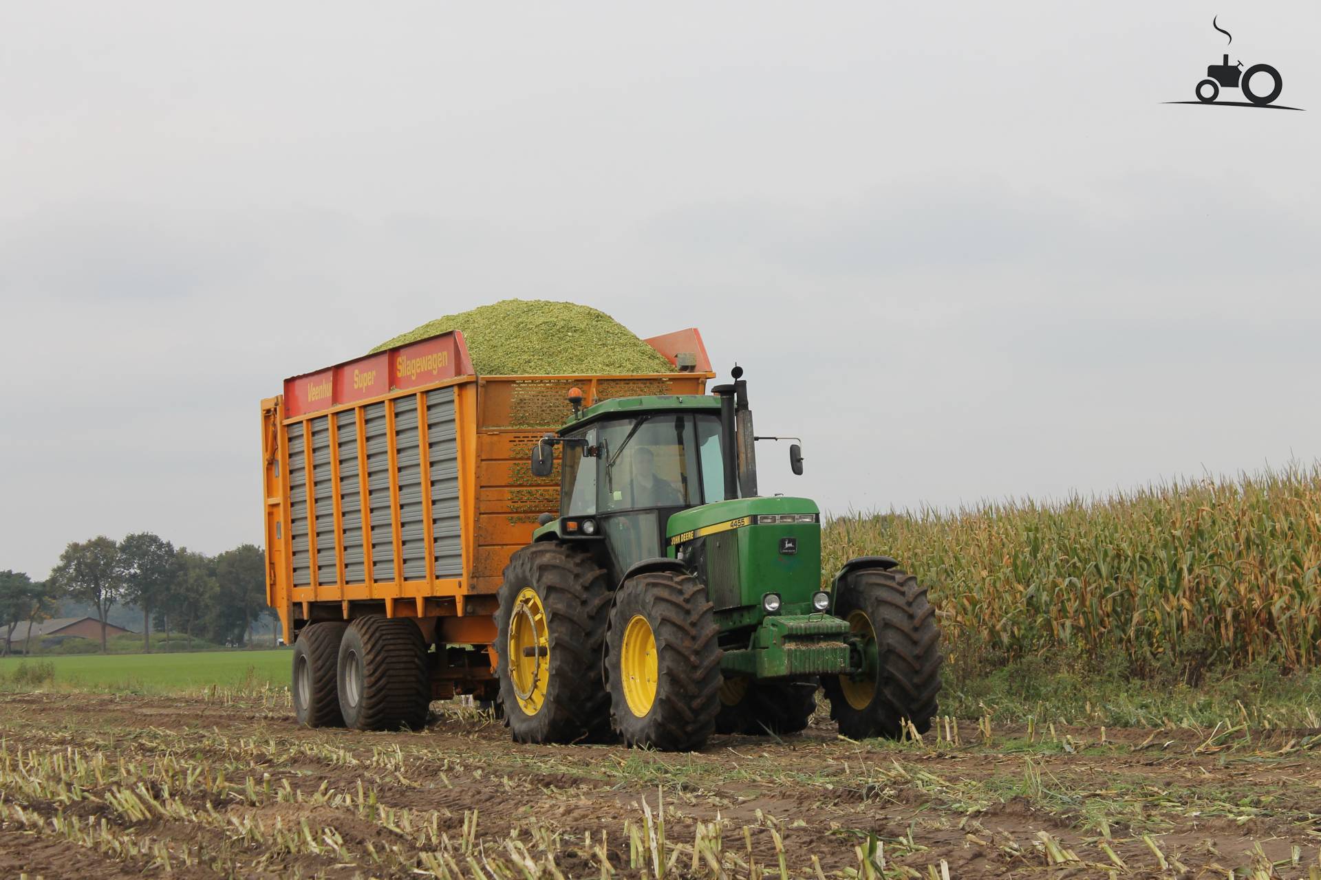 Foto John Deere 4455 #812710