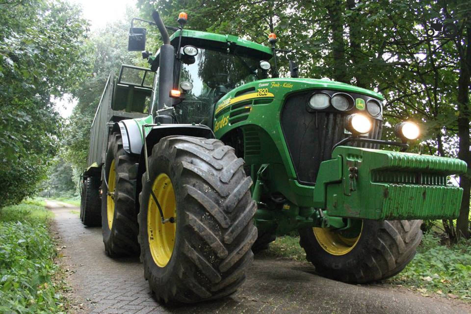 Foto John Deere 7920 #817352