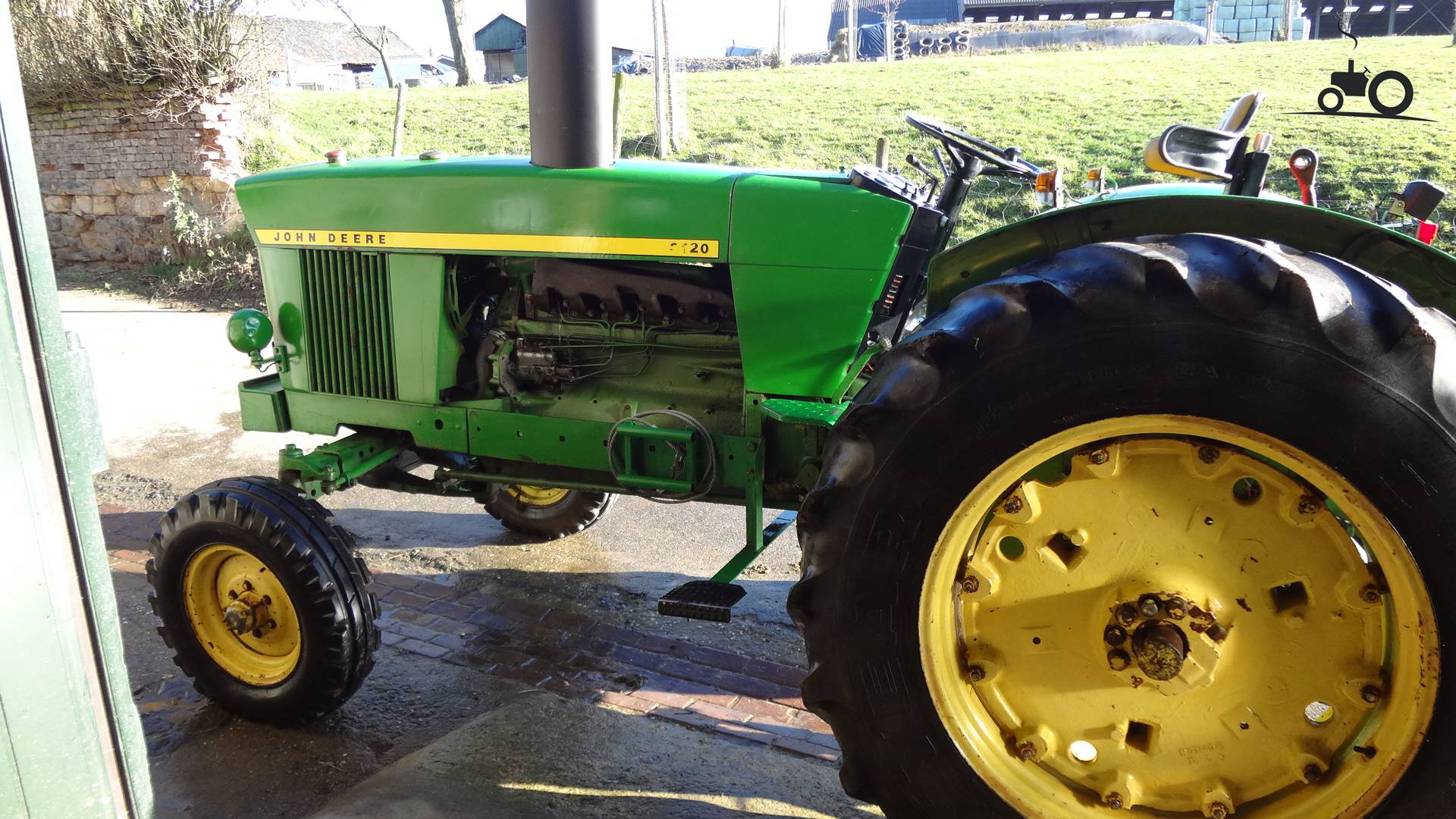 Foto John Deere 3120 #821555