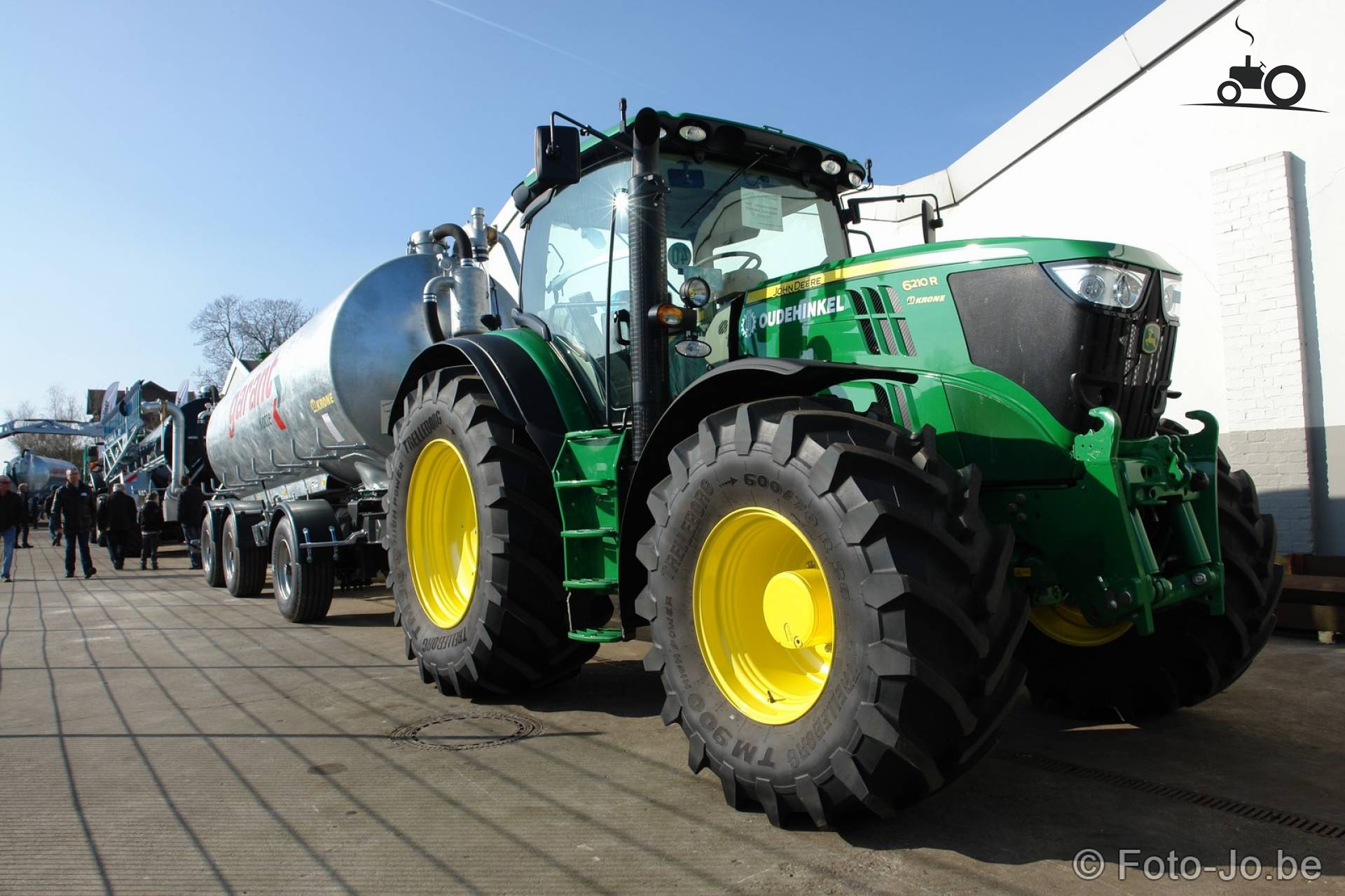 Foto John Deere 6210R #831513