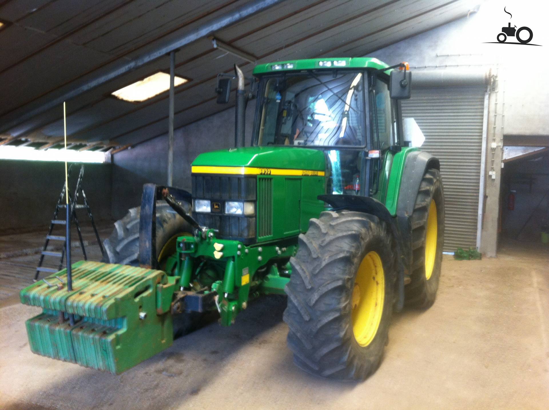 Foto John Deere 6810 #850373