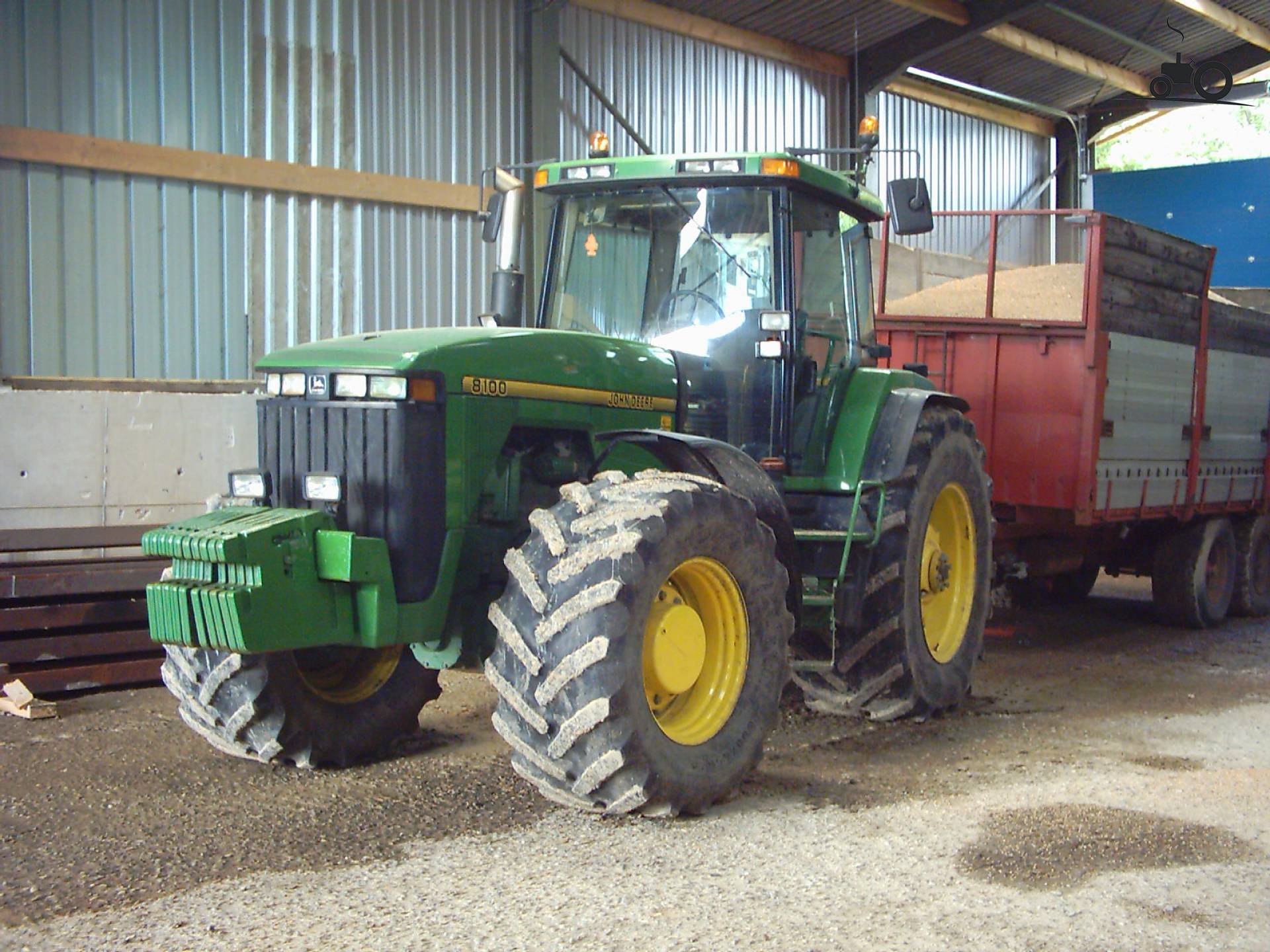 Foto John Deere 8100 #8546