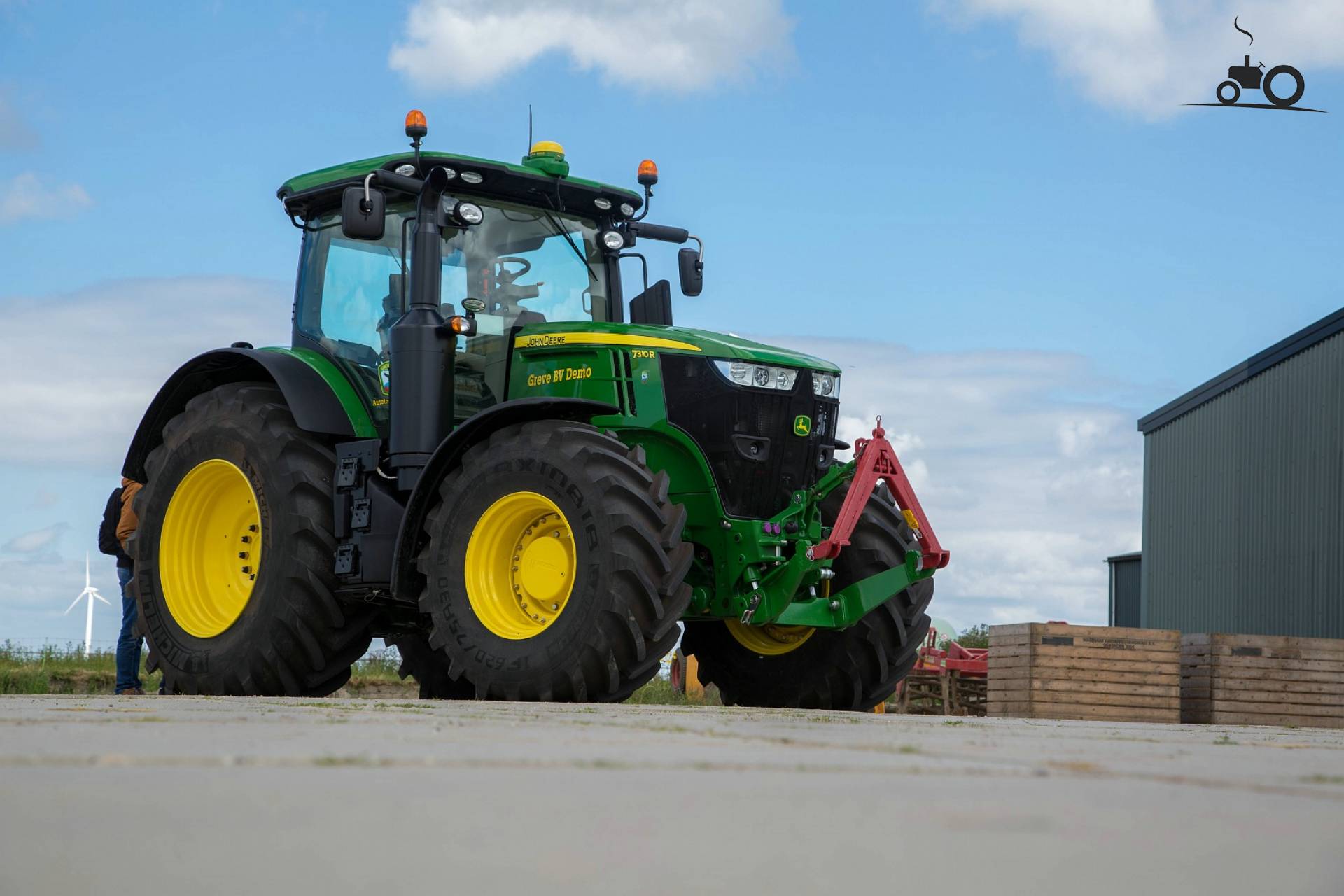 John Deere 7310R - United Kingdom - Tractor picture #856093