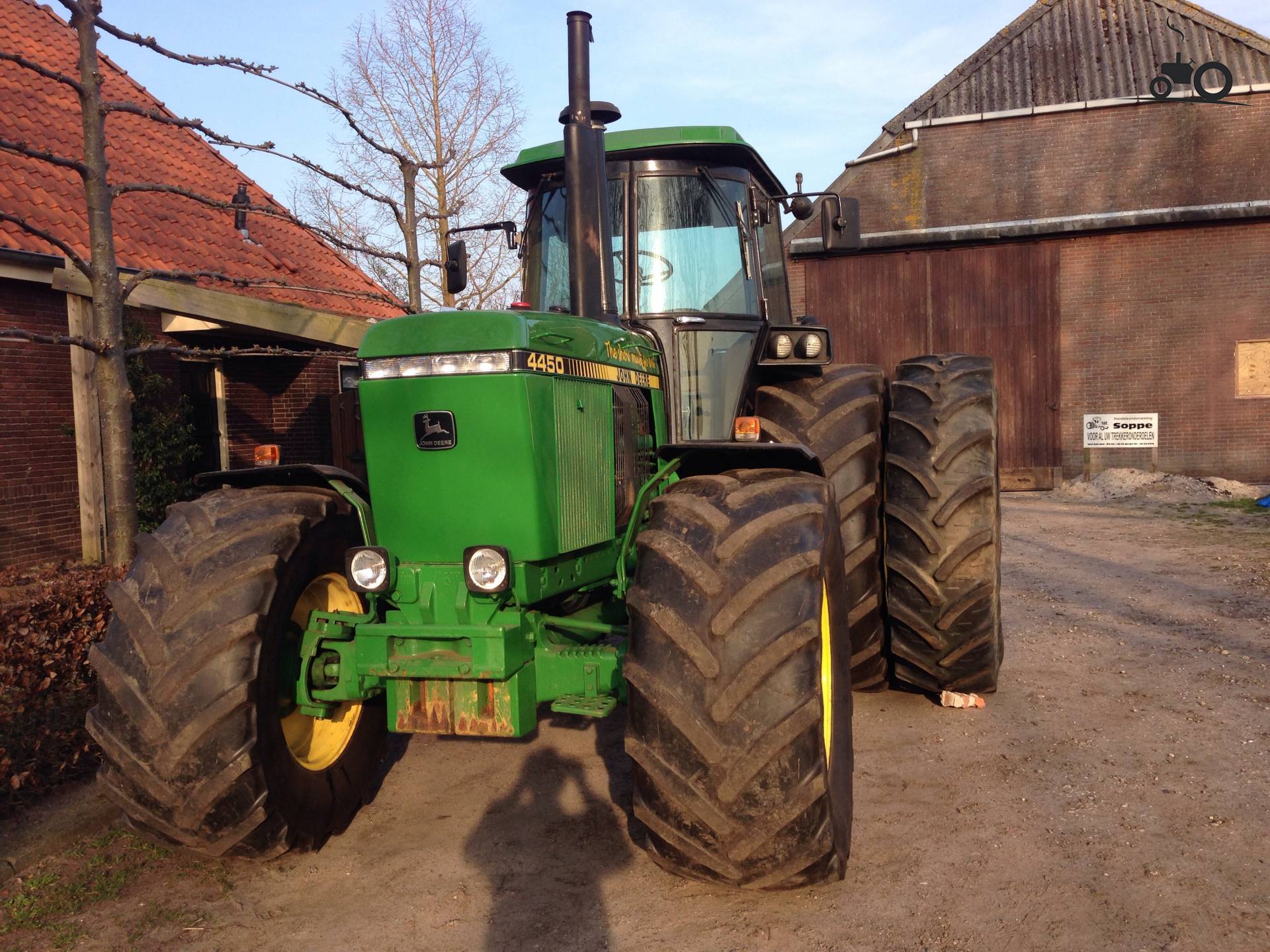 Foto John Deere 4450 #856758