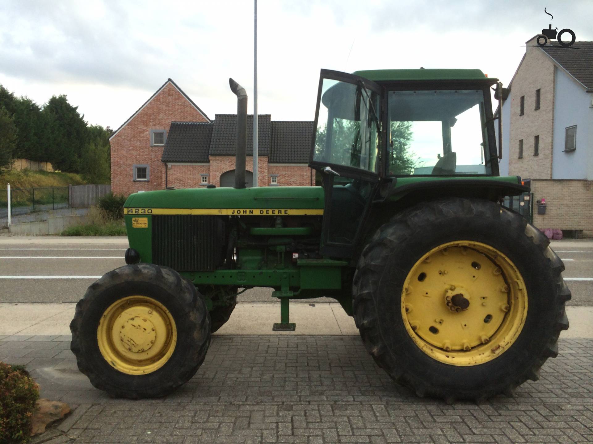 Foto John Deere 4230 #868167