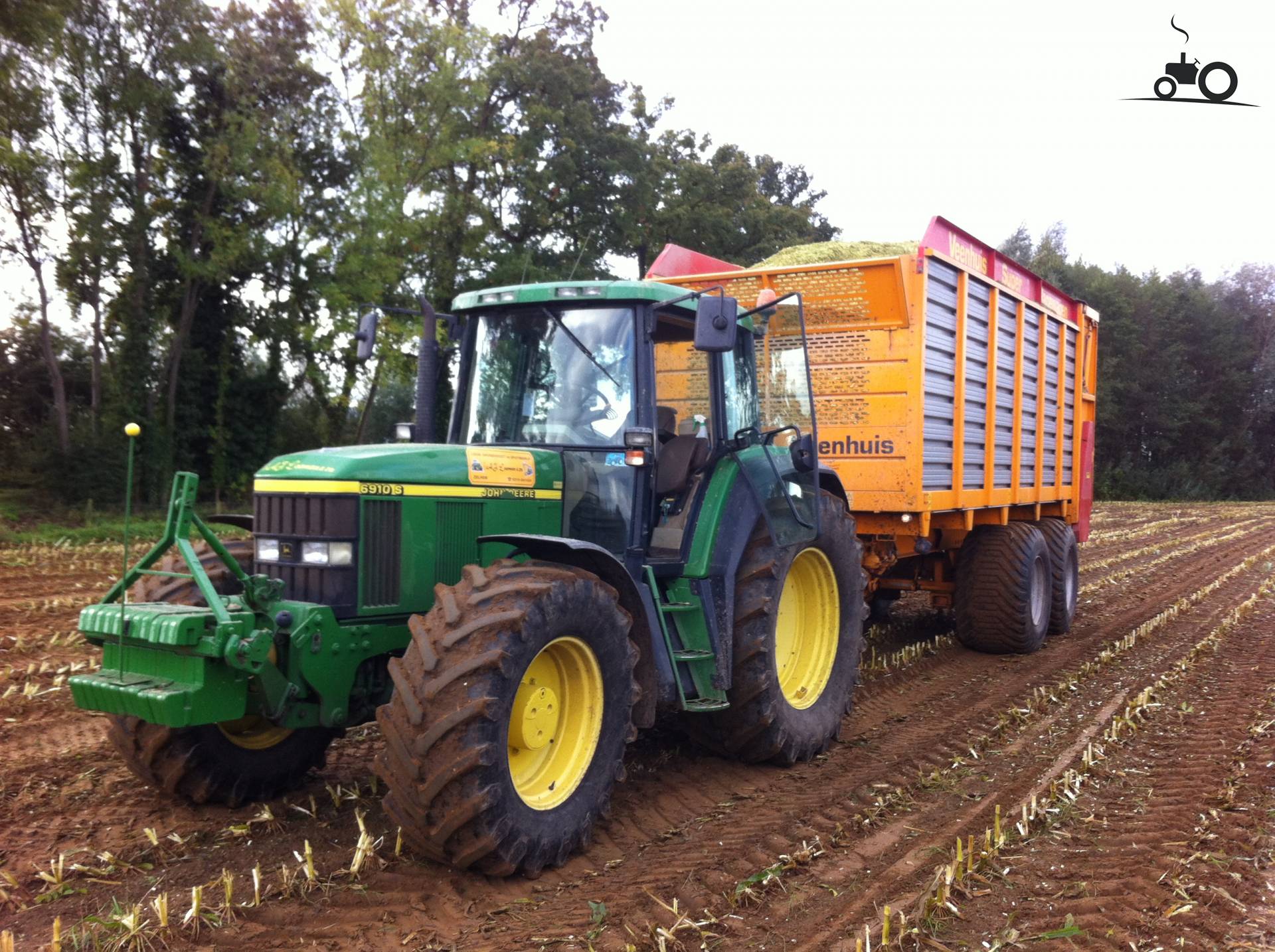 Foto John Deere 6910 S #880827