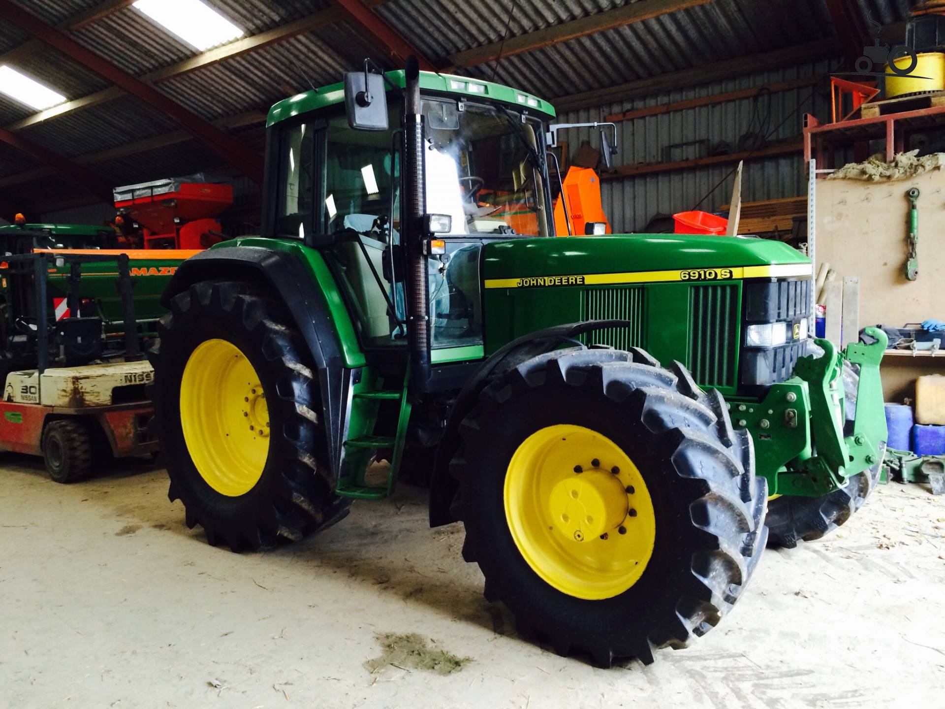 Foto John Deere 6910 S #881853