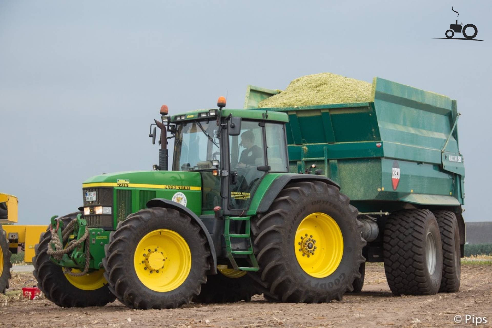 Foto John Deere 7710 #883589