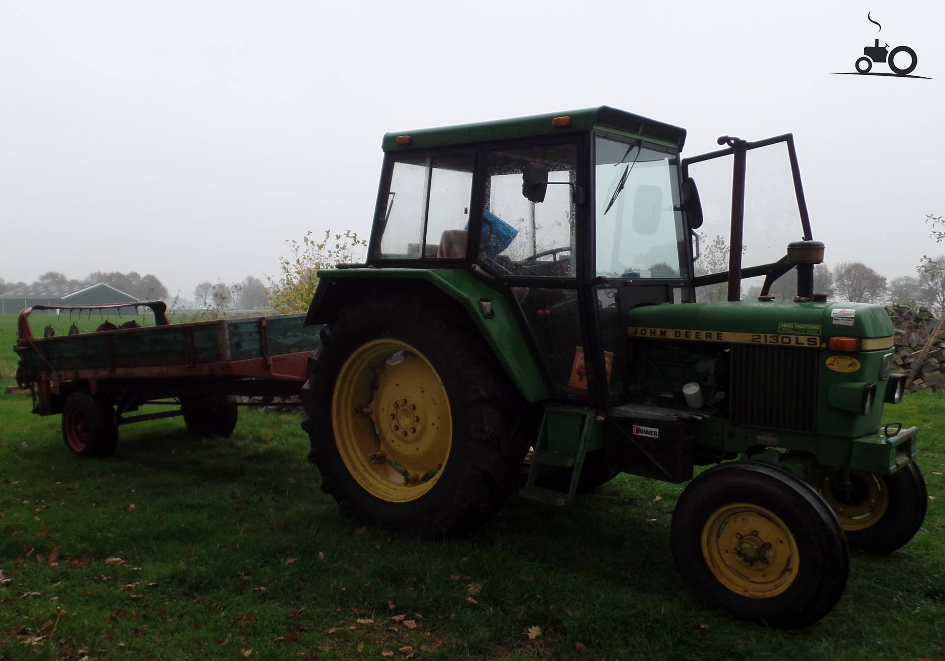 Foto John Deere 2130 #883648