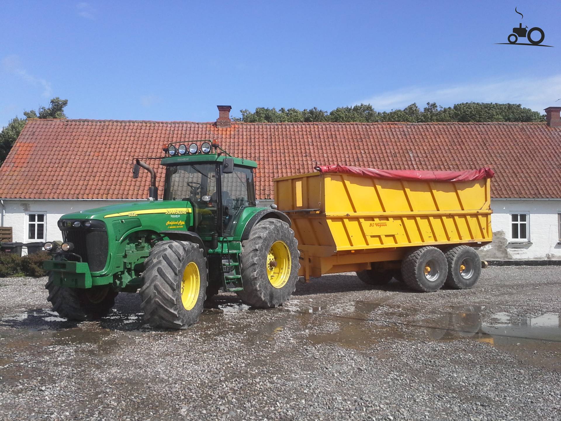 Foto John Deere 8320 #889440