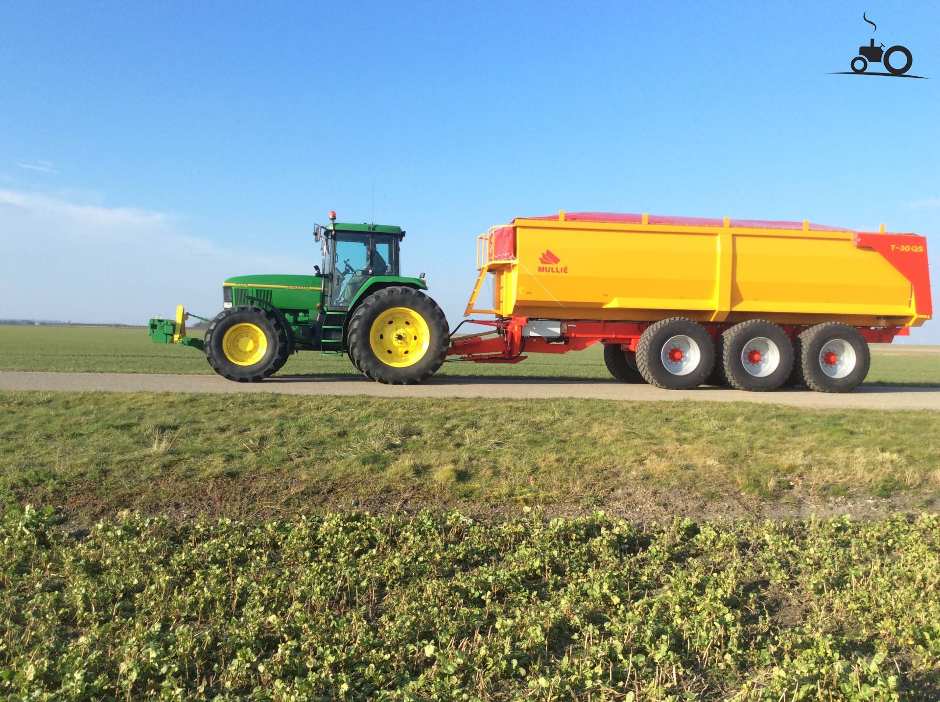 Foto John Deere 7700 899465 foto-john-deere-7700-899465