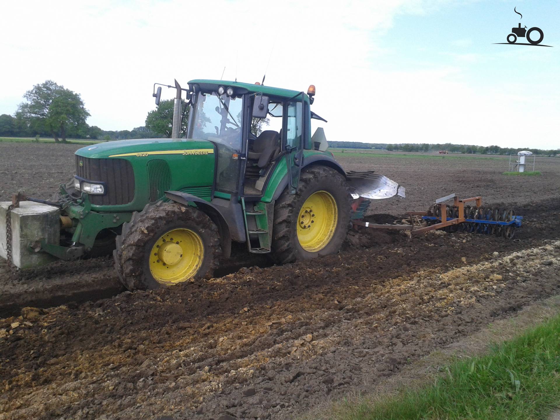 Foto John Deere 6620 van Mts Slagter