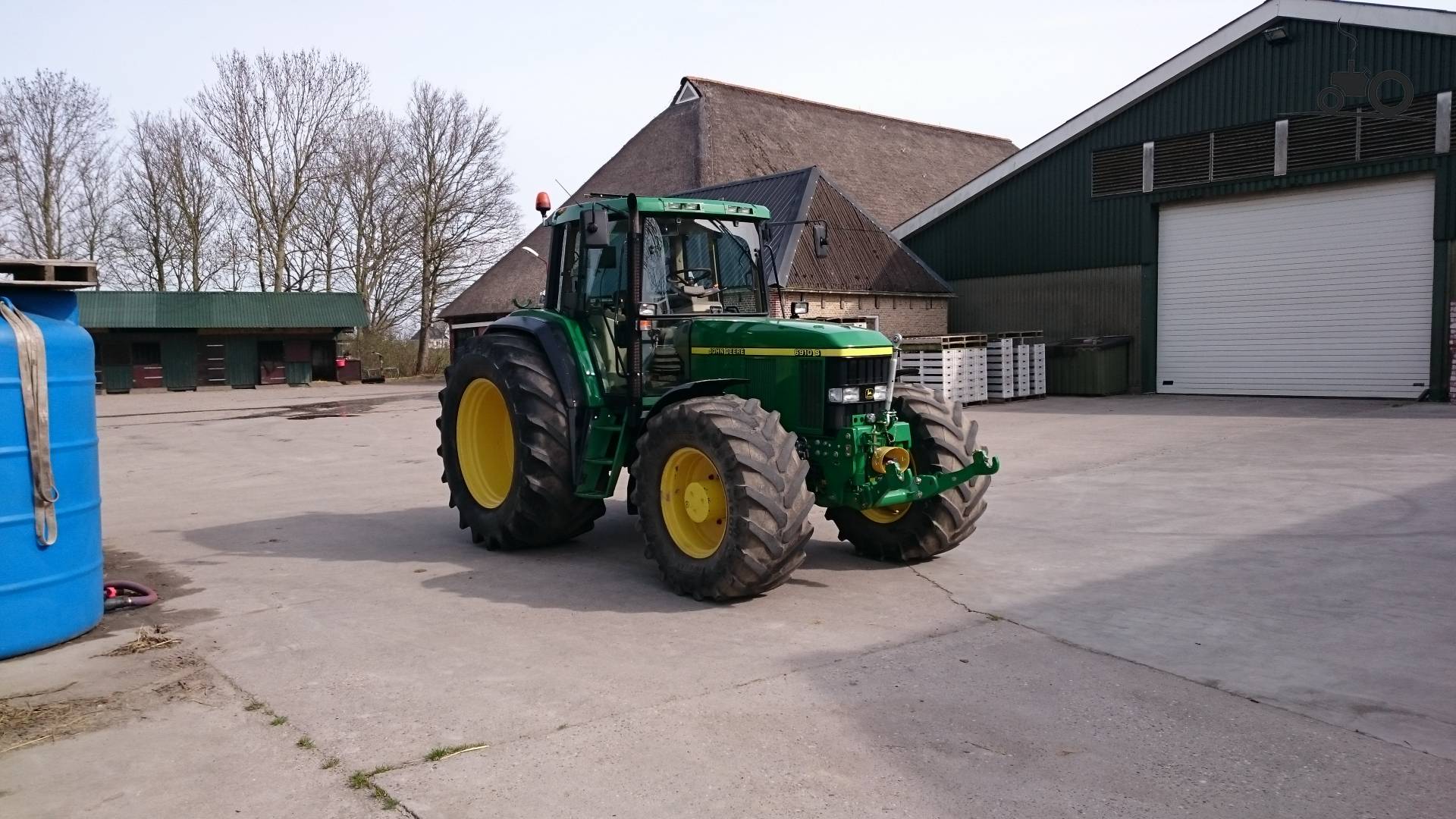 John Deere 6910 S Fanclub - Specificaties, Foto's, Reviews & Forum