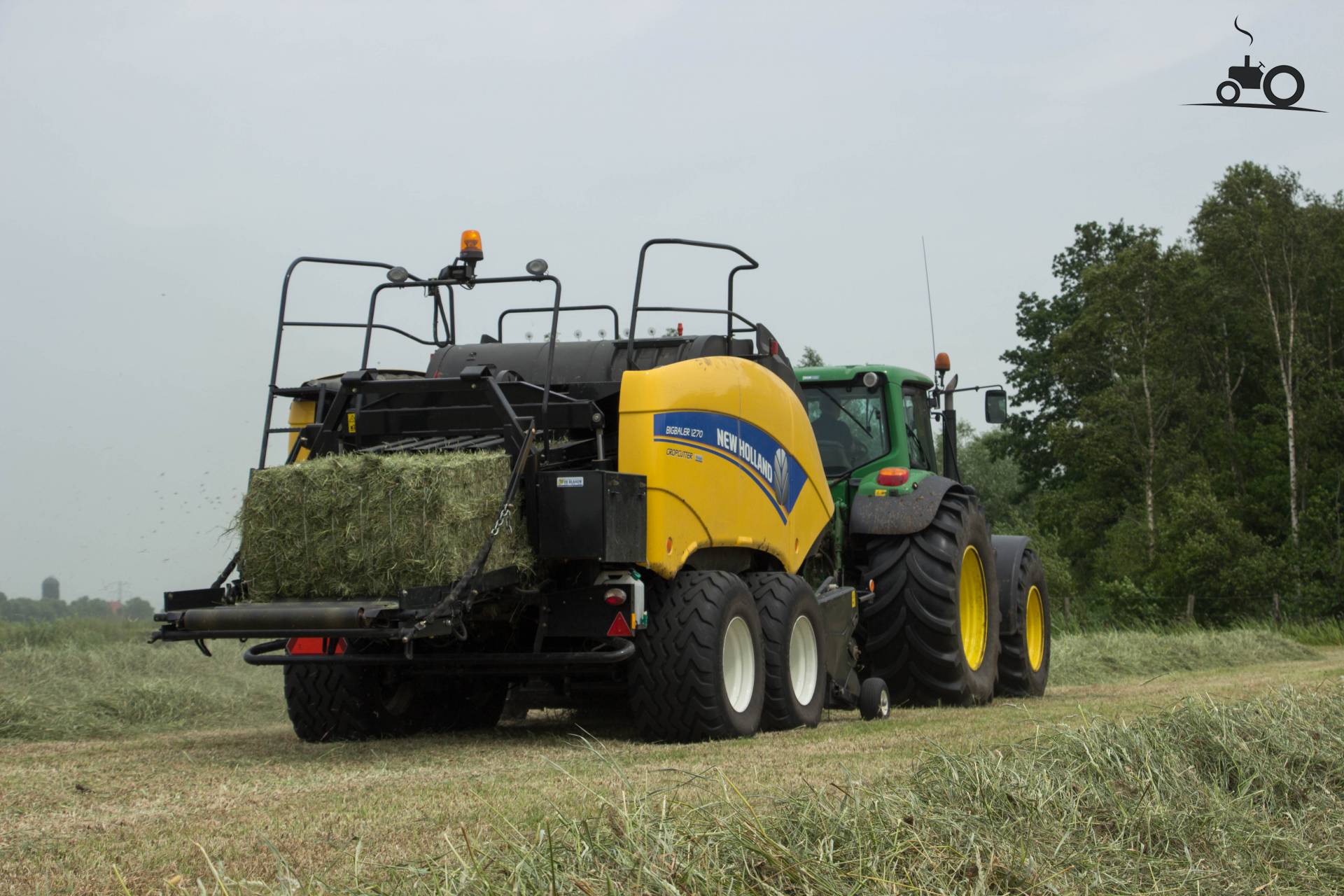 John Deere 6930