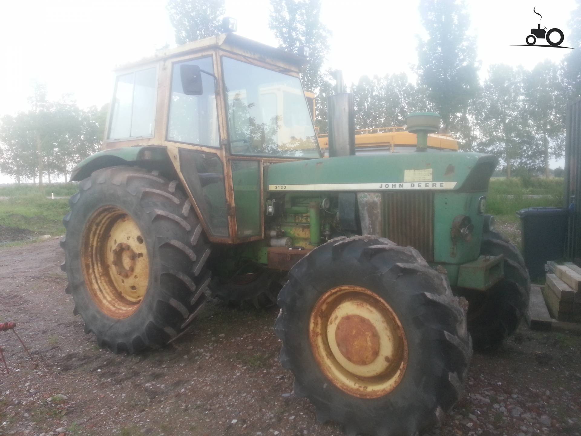 Foto John Deere 3130 #933012