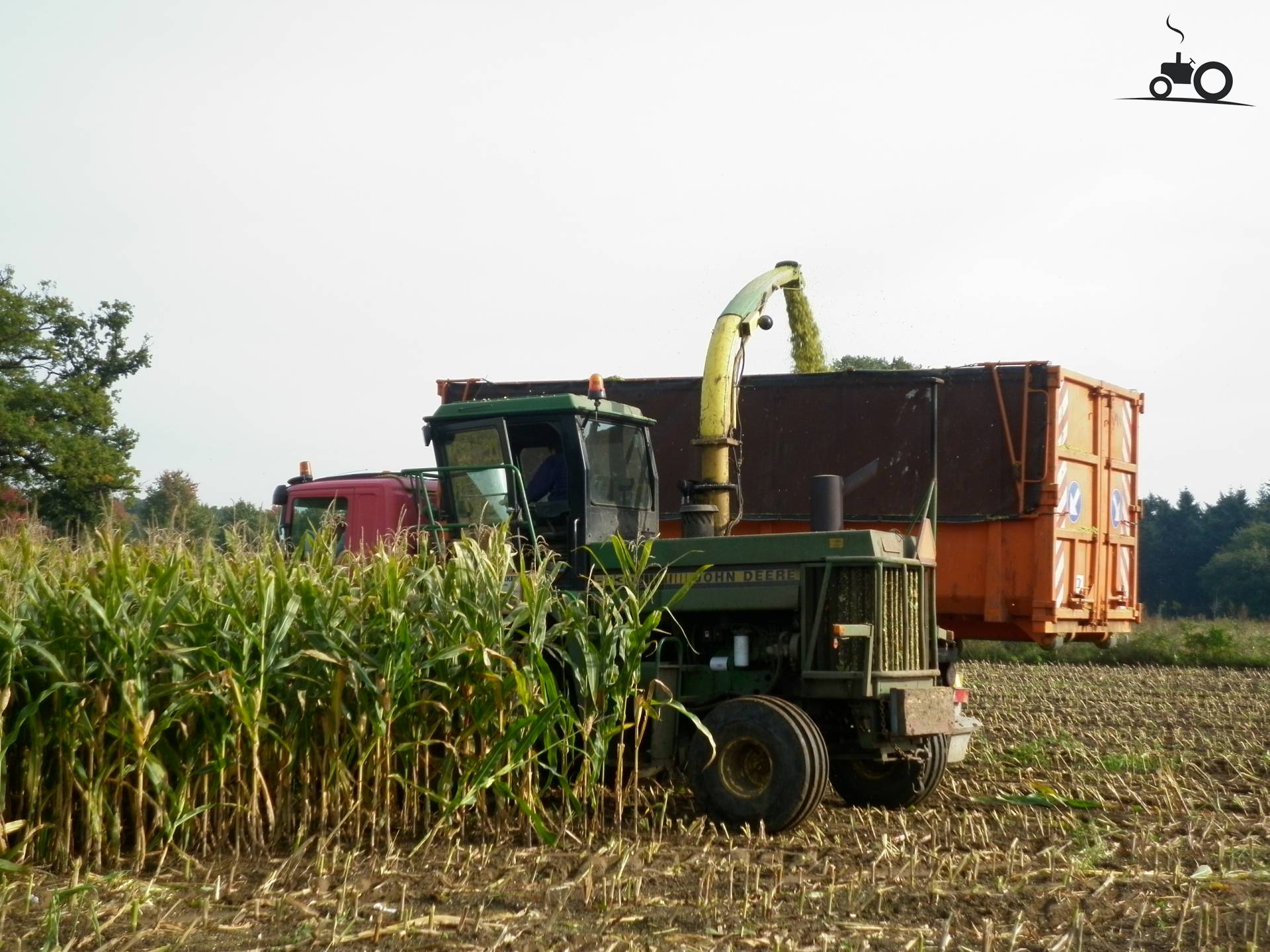 Foto John Deere 5830 #938963