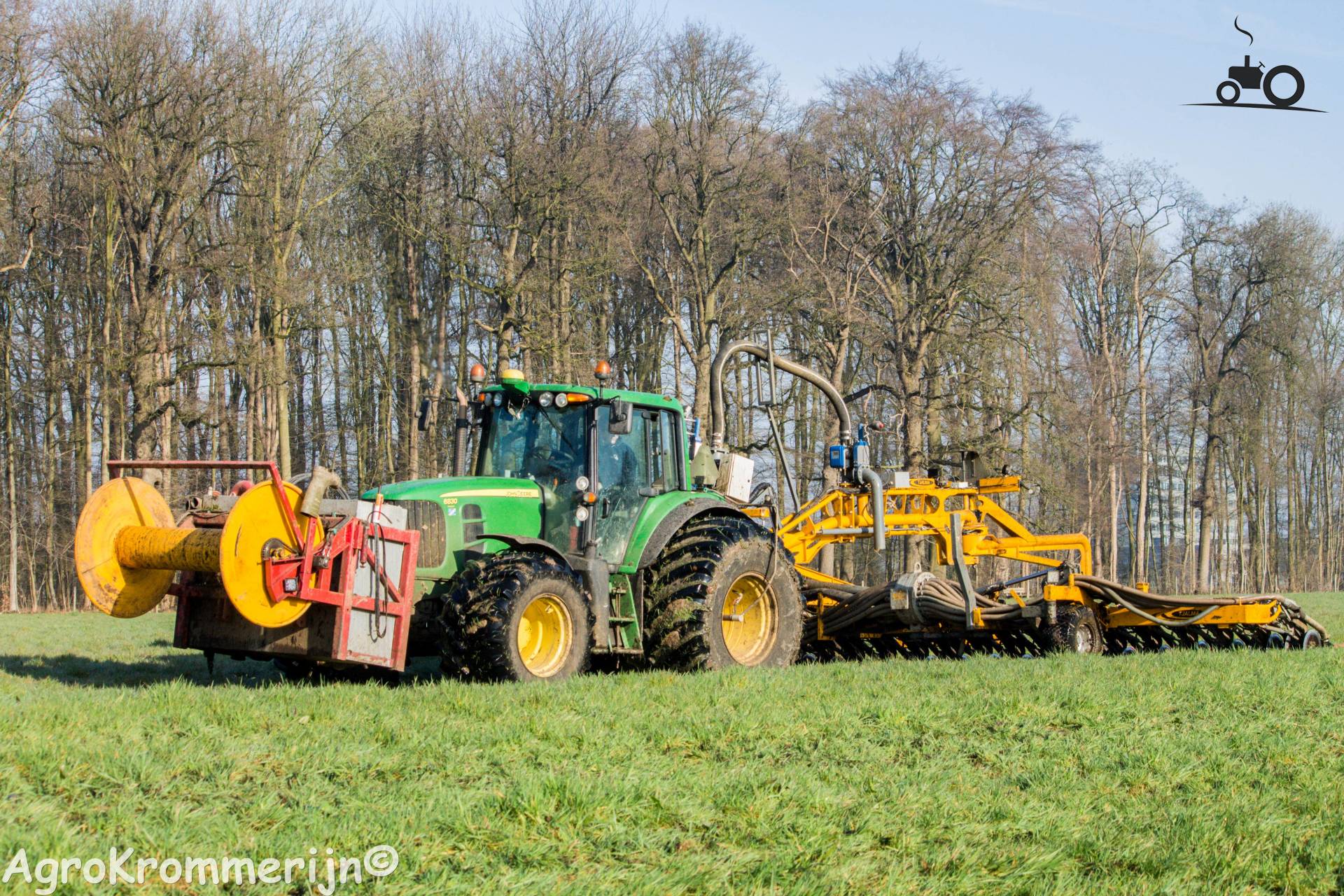 Foto John Deere 6830 Premium #959317