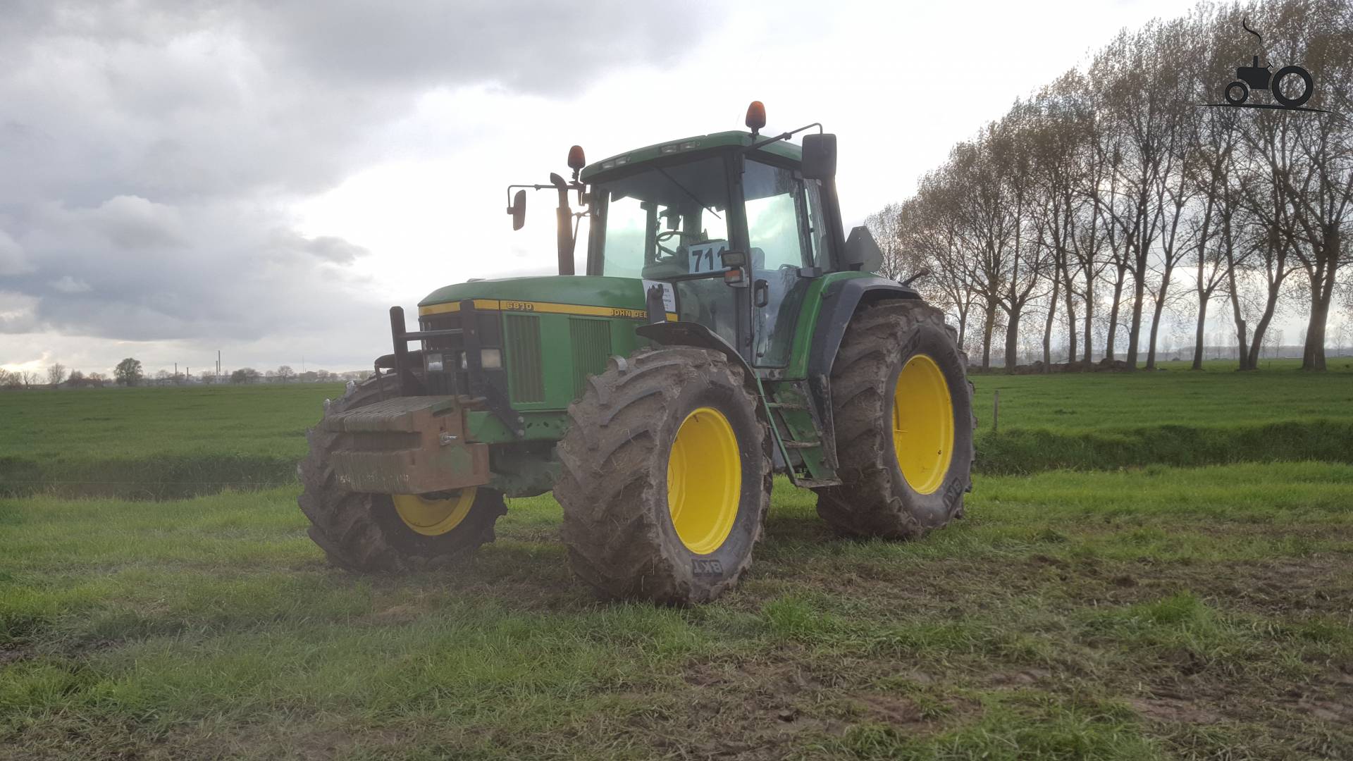 Foto John Deere 6810 #962151